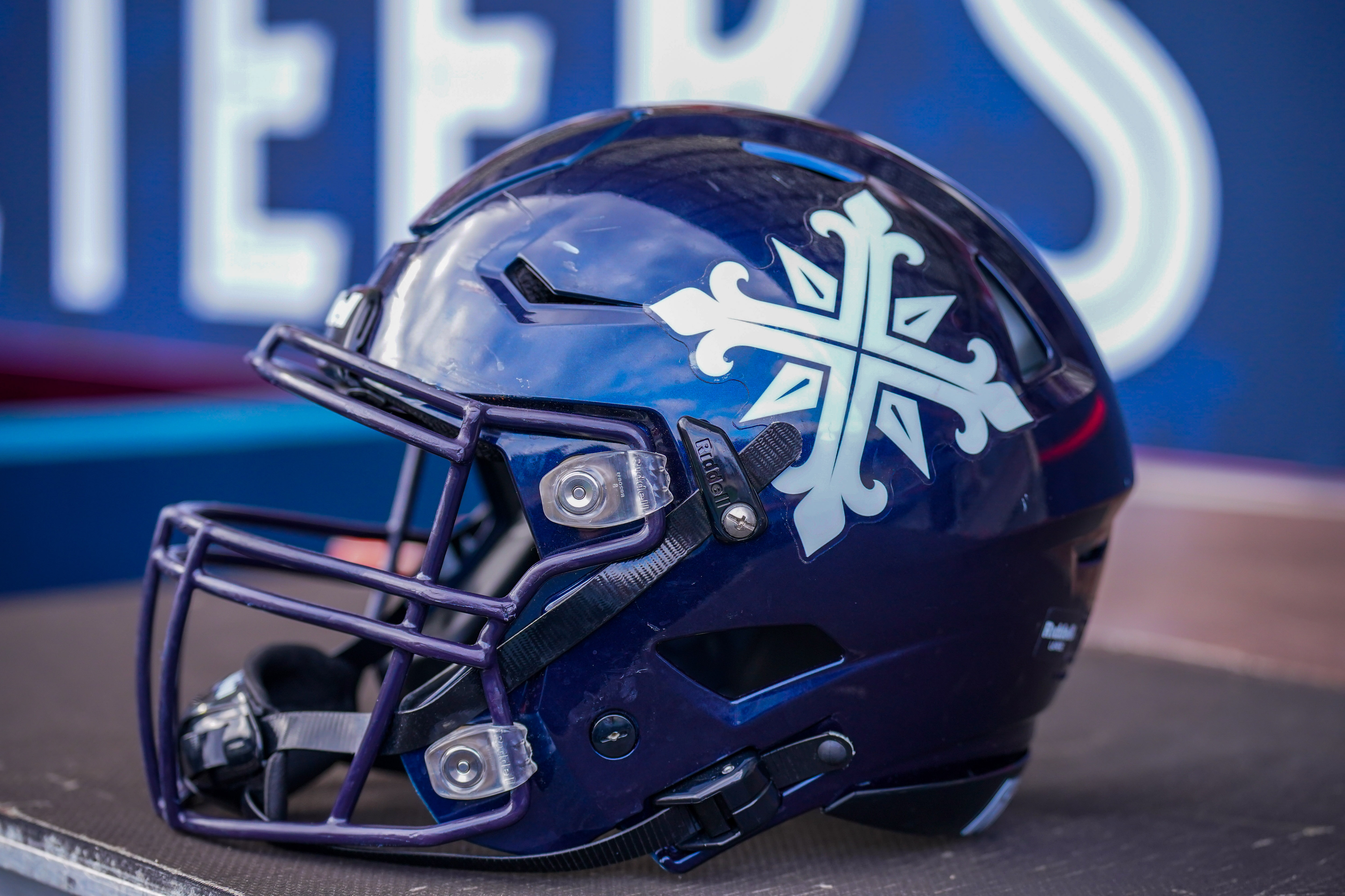 Jack Del Rio devient le nouvel entraîneur principal des Paris ...