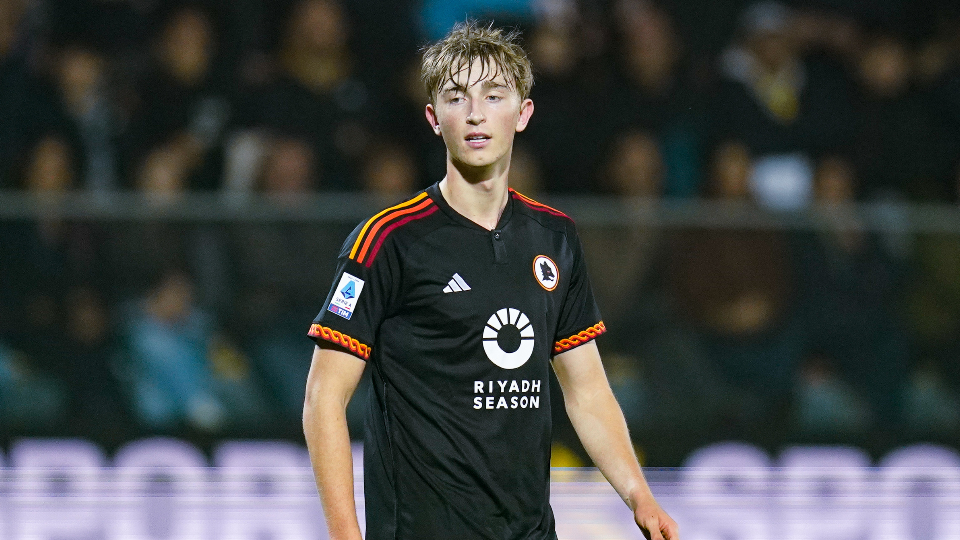 巴塞隆納將為了Dean Huijsen而兜售Ronald Araújo？｜西甲 | DAZN News TW