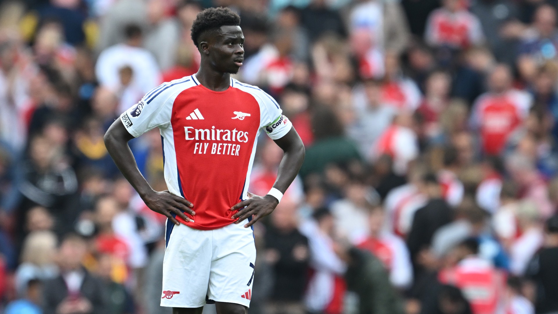 Teddy Sheringham explains why he thinks Arsenal are lucky that Liverpool lead the Premier League ...