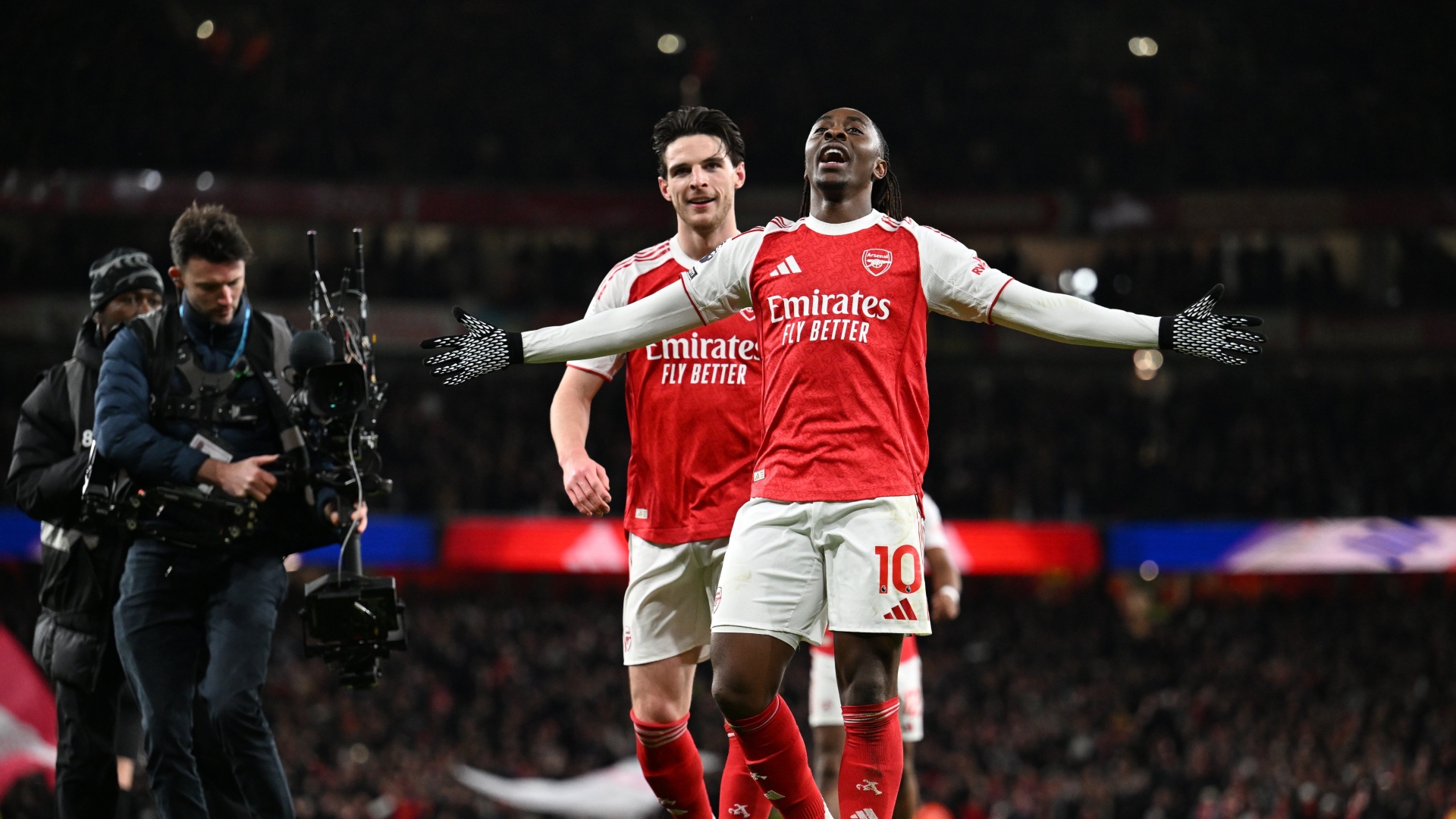 ¿Quién es Eberechi Eze? El delantero que plantó al Tottenham por el ...