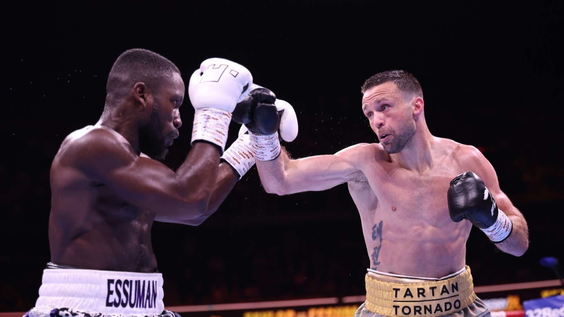 Former undisputed champion loses for third time in a row as major upset ...