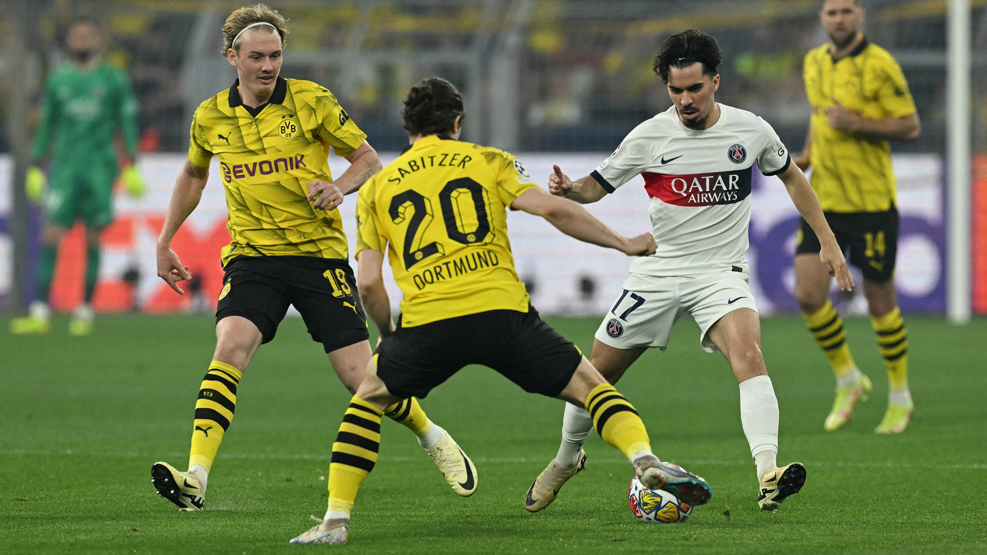 PSG vs. Borussia Dortmund (BVB): TV, LIVE-STREAM - alles zur Übertragung heute | DAZN News DE