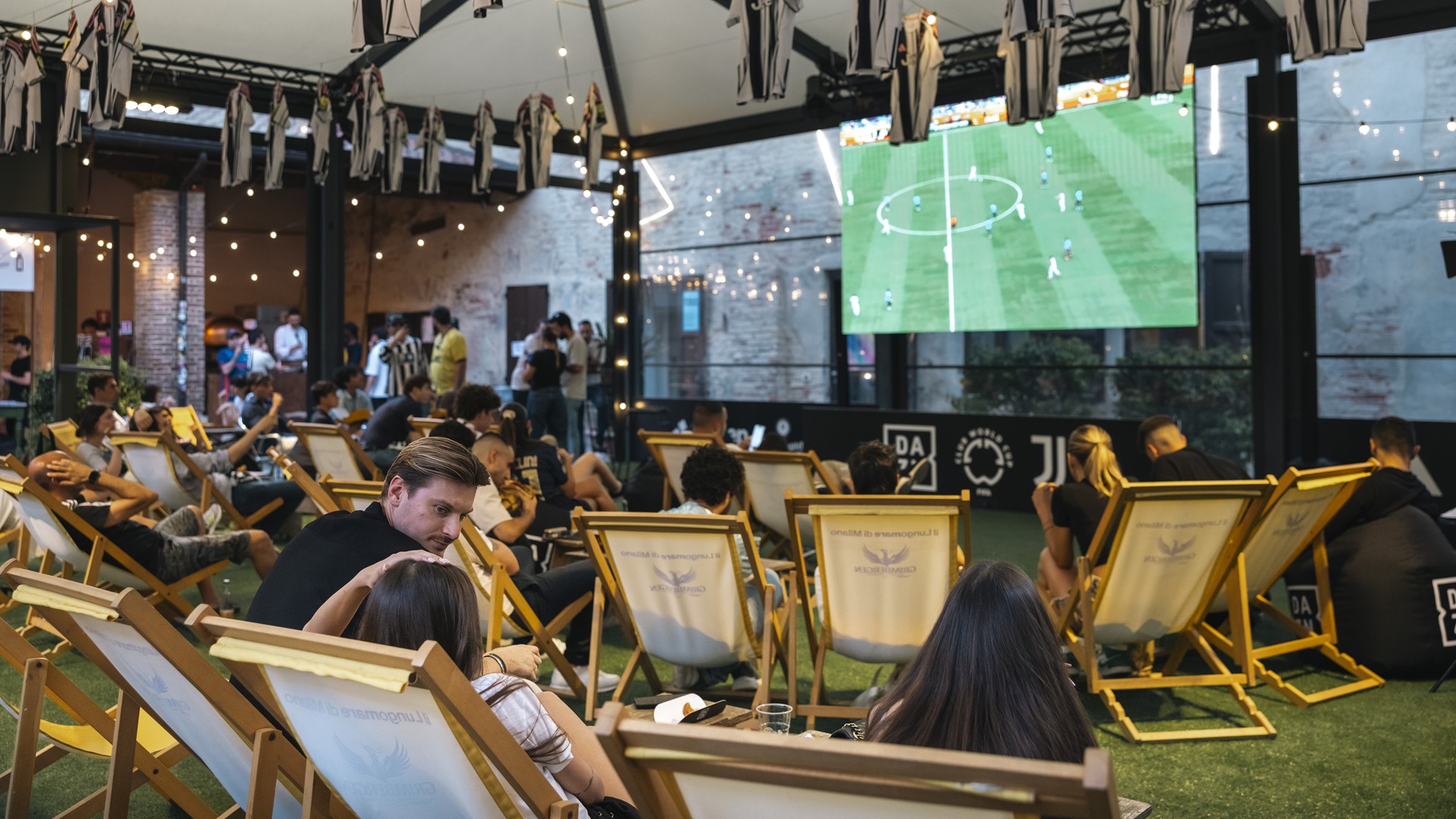 DAZN For Business, il piano dedicato a bar e ristoranti: costi e ...