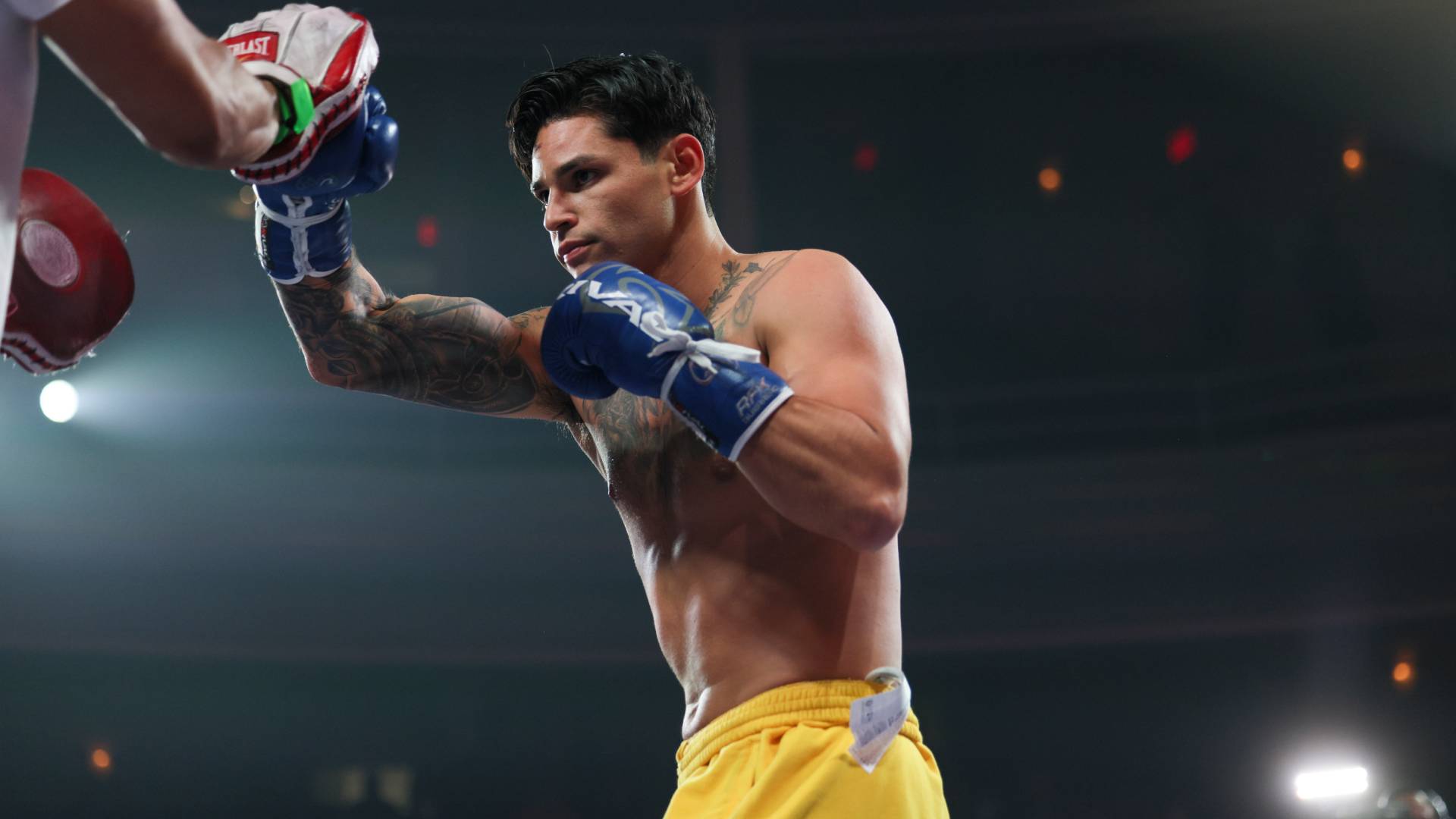 Ryan Garcia wants to fight WBO world champion and believes he would knock him out | DAZN News CA