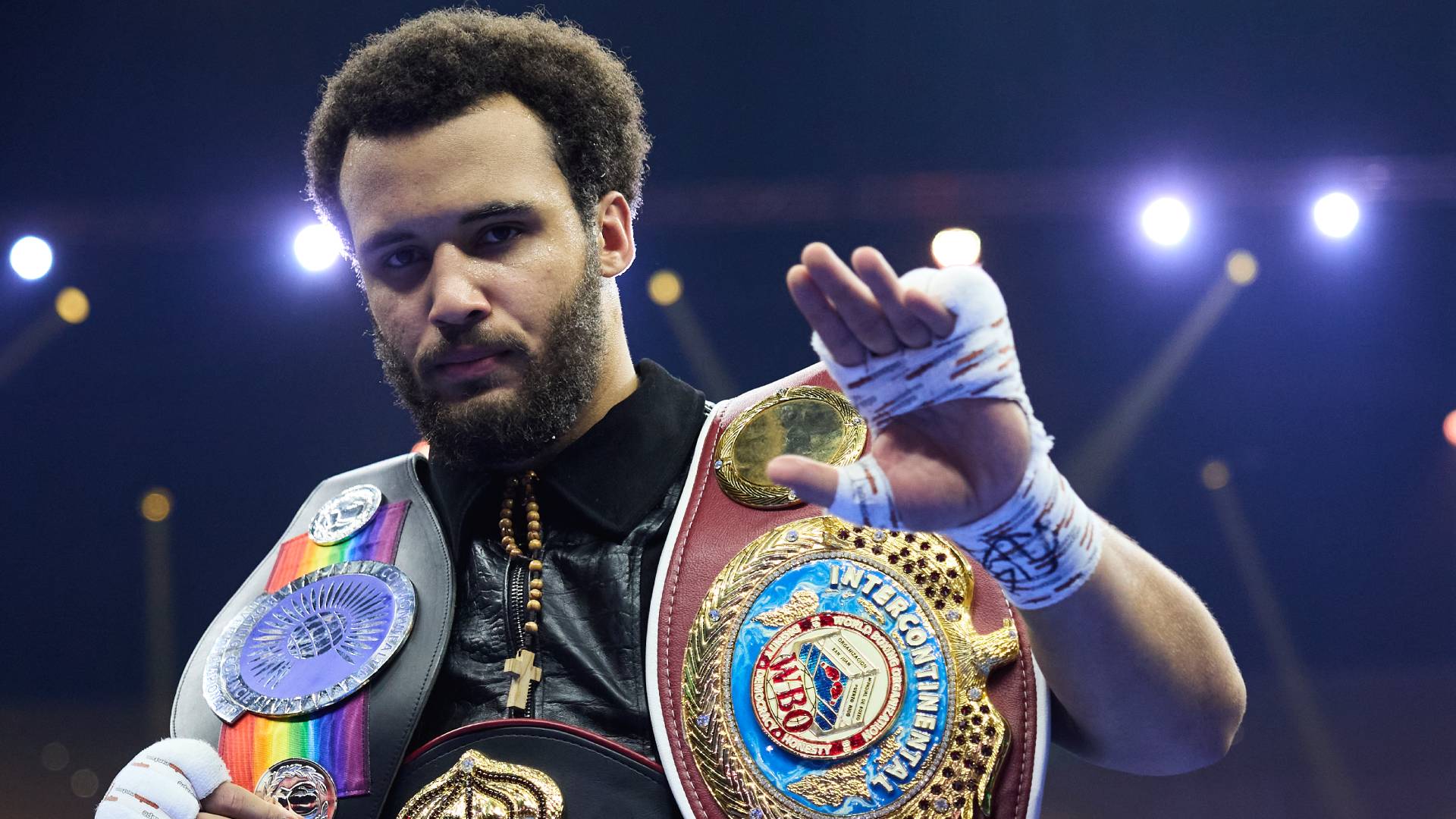 Meet Queensberry and Frank Warren's rising heavyweight stars | DAZN News US