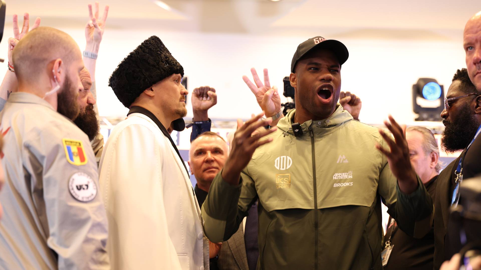 Oleksandr Usyk vs Daniel Dubois 2: How to watch in the U.S. | DAZN News US