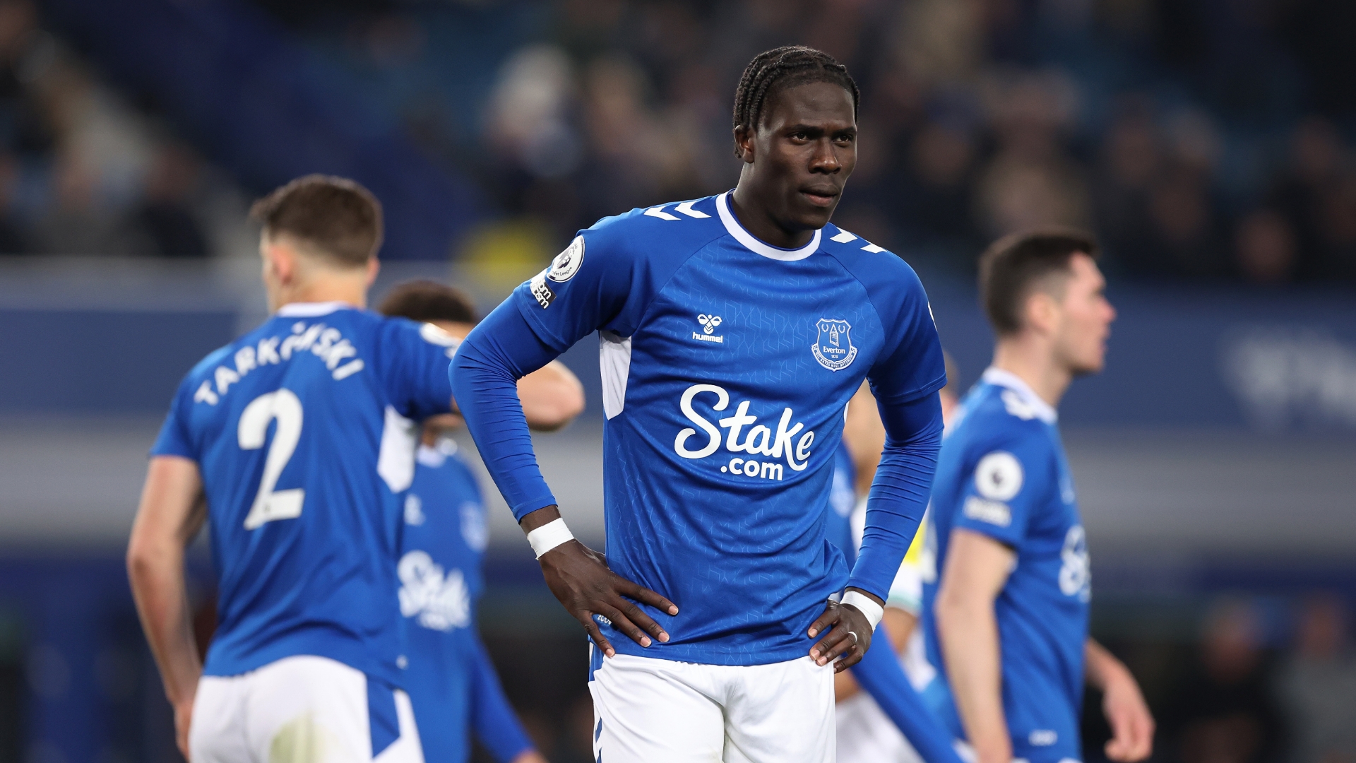 ¿Por qué la Premier League sanciona al Everton y cuál es el castigo ...