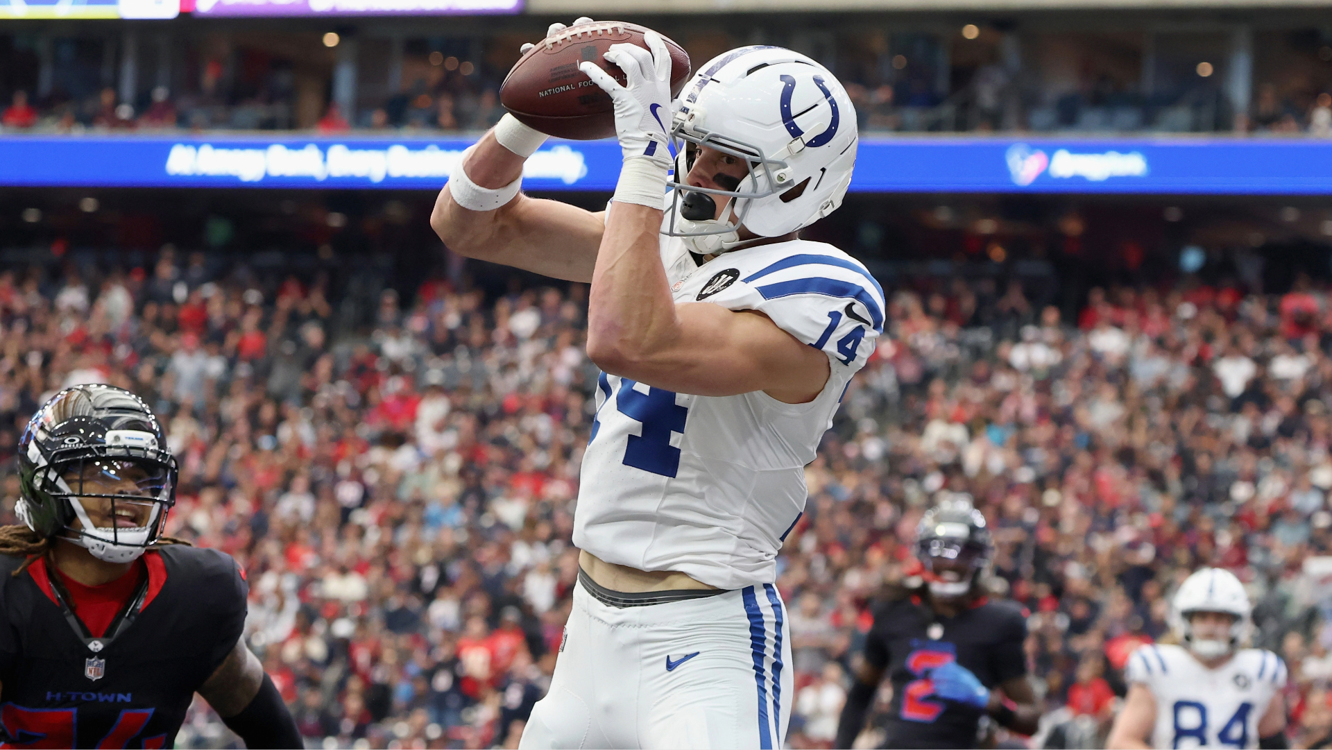 Alec Pierce eyes WR1 role and more targets with next team | DAZN News CA