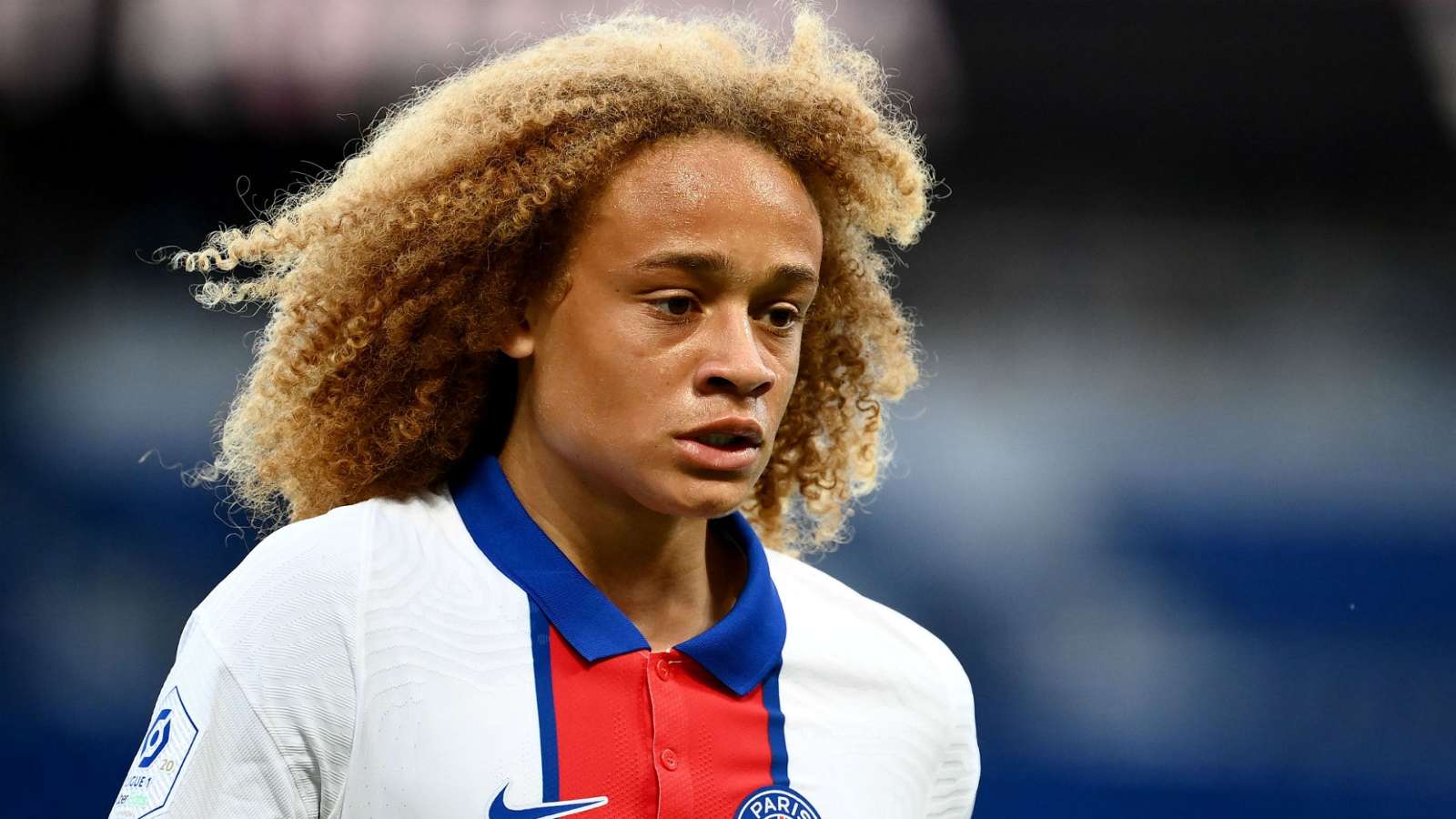 ¿Quién es Xavi Simons? La superestrella que cambió el FC Barcelona por ...