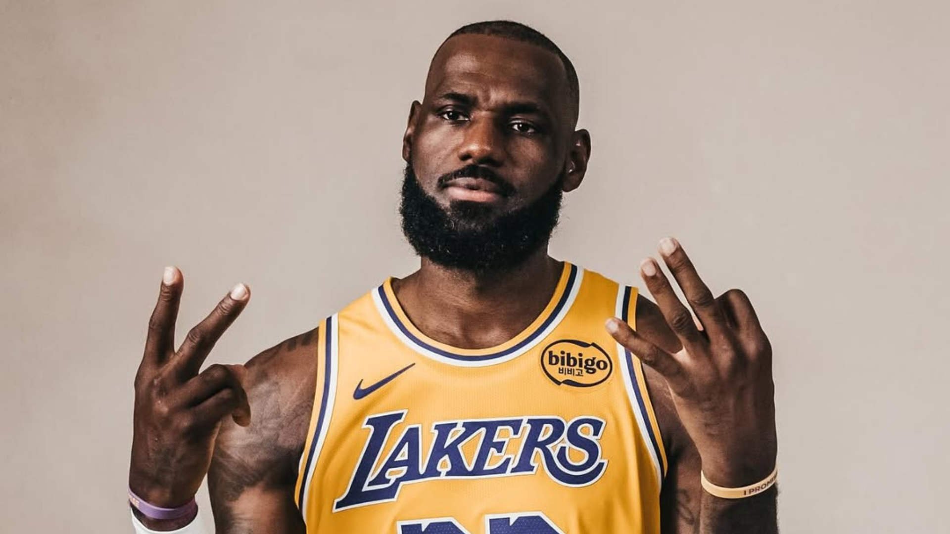 ¡LeBron James sigue haciendo historia! Regresa con Los Angeles Lakers y ya es el único jugador ...