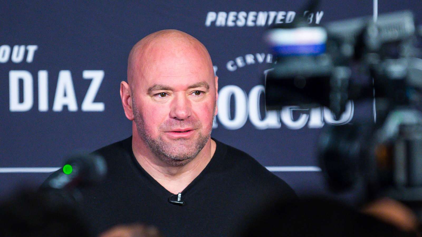 UFC-Boss Dana White jubelt schon: Käfigkampf zwischen Mark Zuckerberg ...