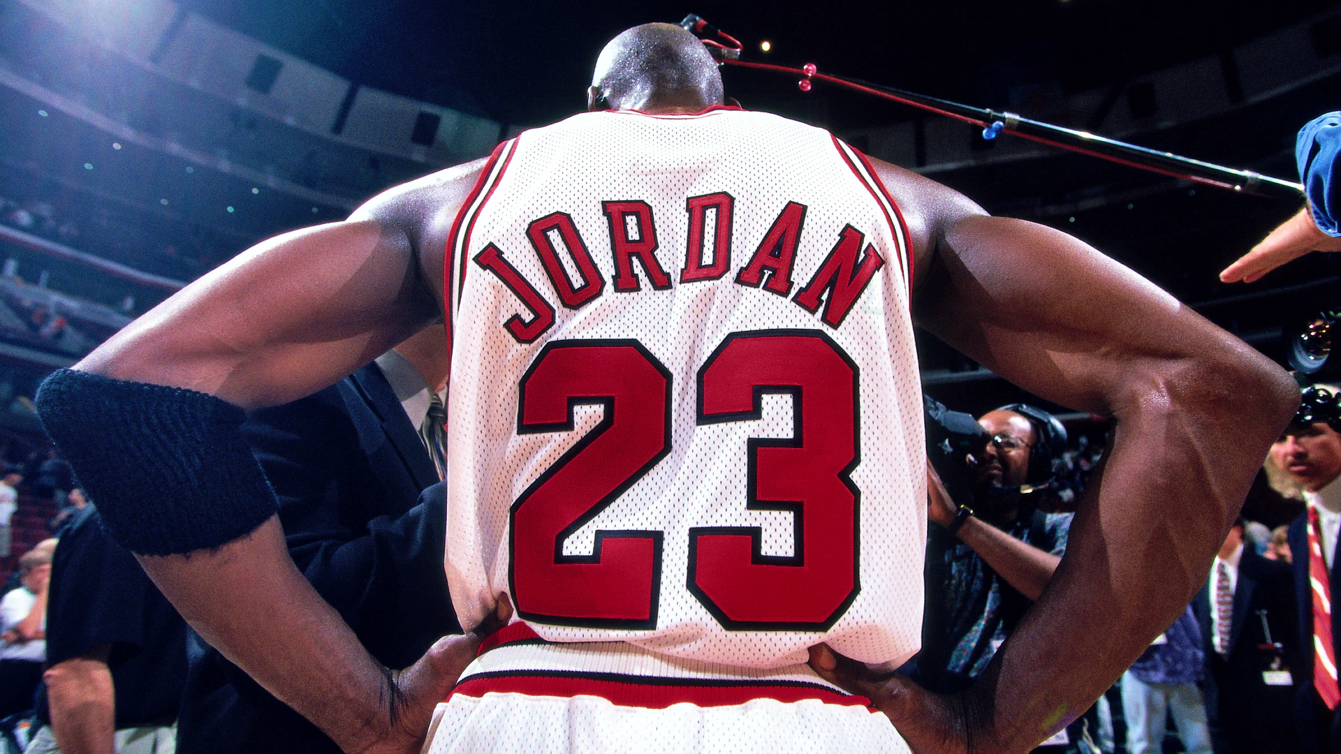 Michael Jordan y la increíble cláusula ‘por amor al juego’ que tenía ...