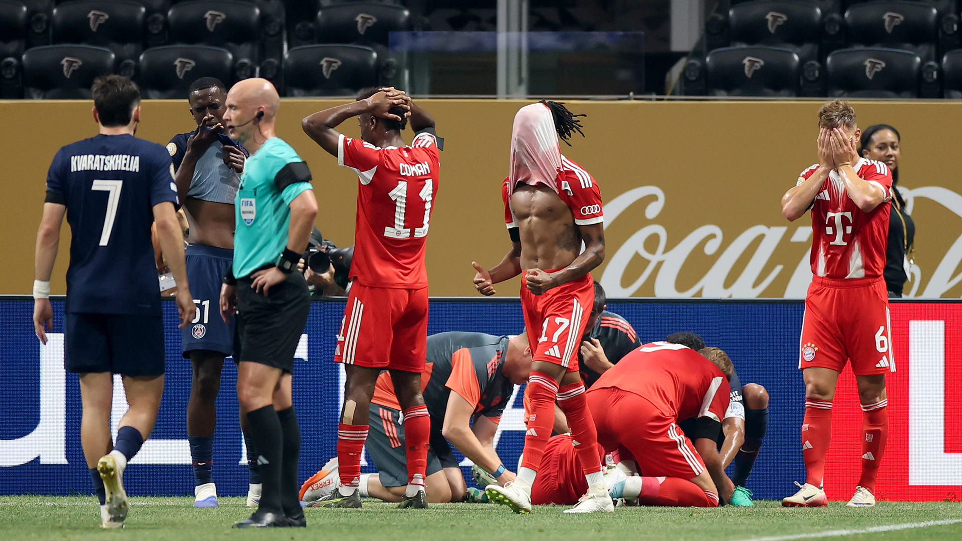 Que lesão tem Jamal Musiala do Bayern Munique? Quanto tempo vai estar afastado e que jogos vai ...