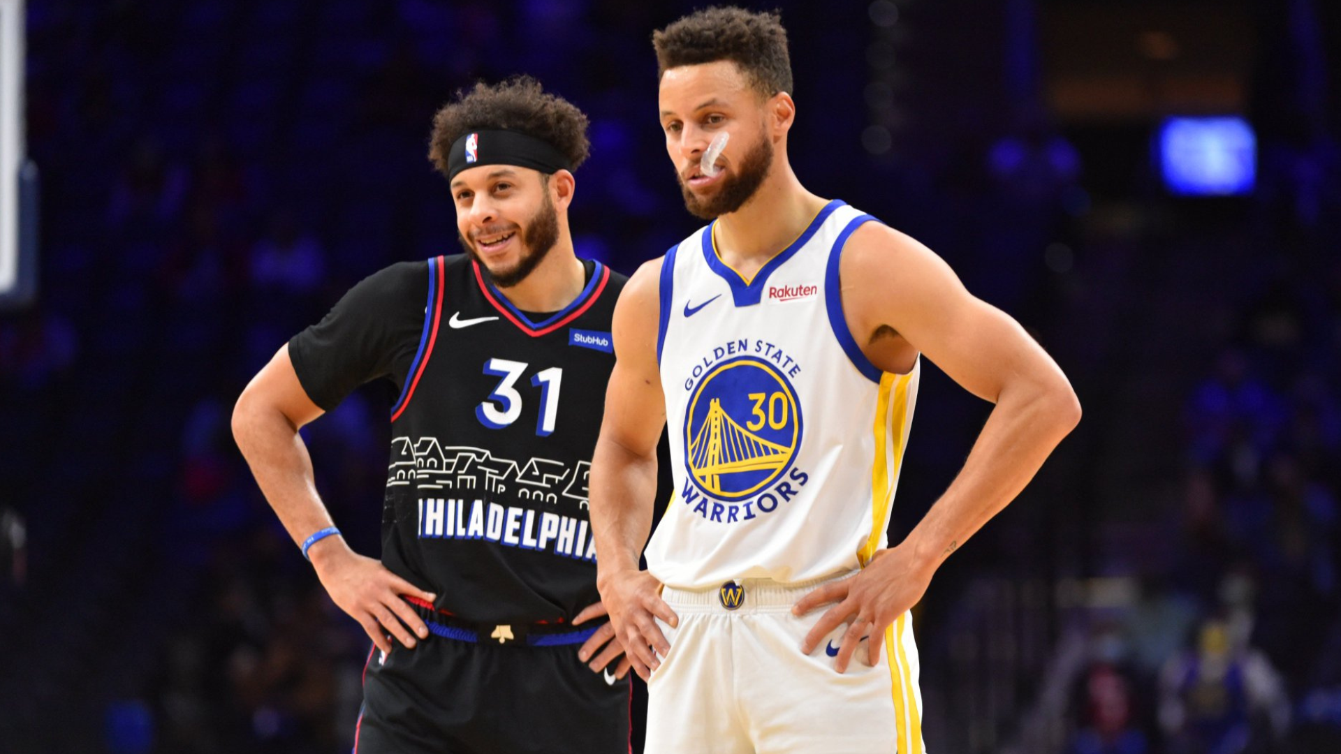 Seth Curry jugará con su hermano Stephen Curry en los Golden State ...