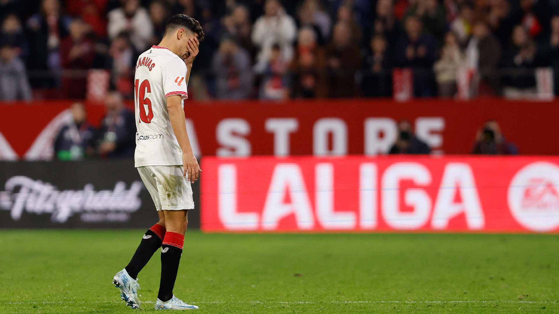 Alberto Edjogo ensalza la figura de Jesús Navas como ejemplo de lealtad ...