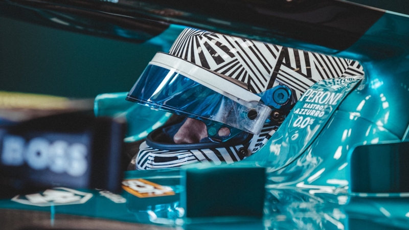 Fernando Alonso desvela su nuevo casco para el Mundial de F1 2023 con ... Fernando Alonso desvela su nuevo casco para el Mundial de F1 2023 con ...
