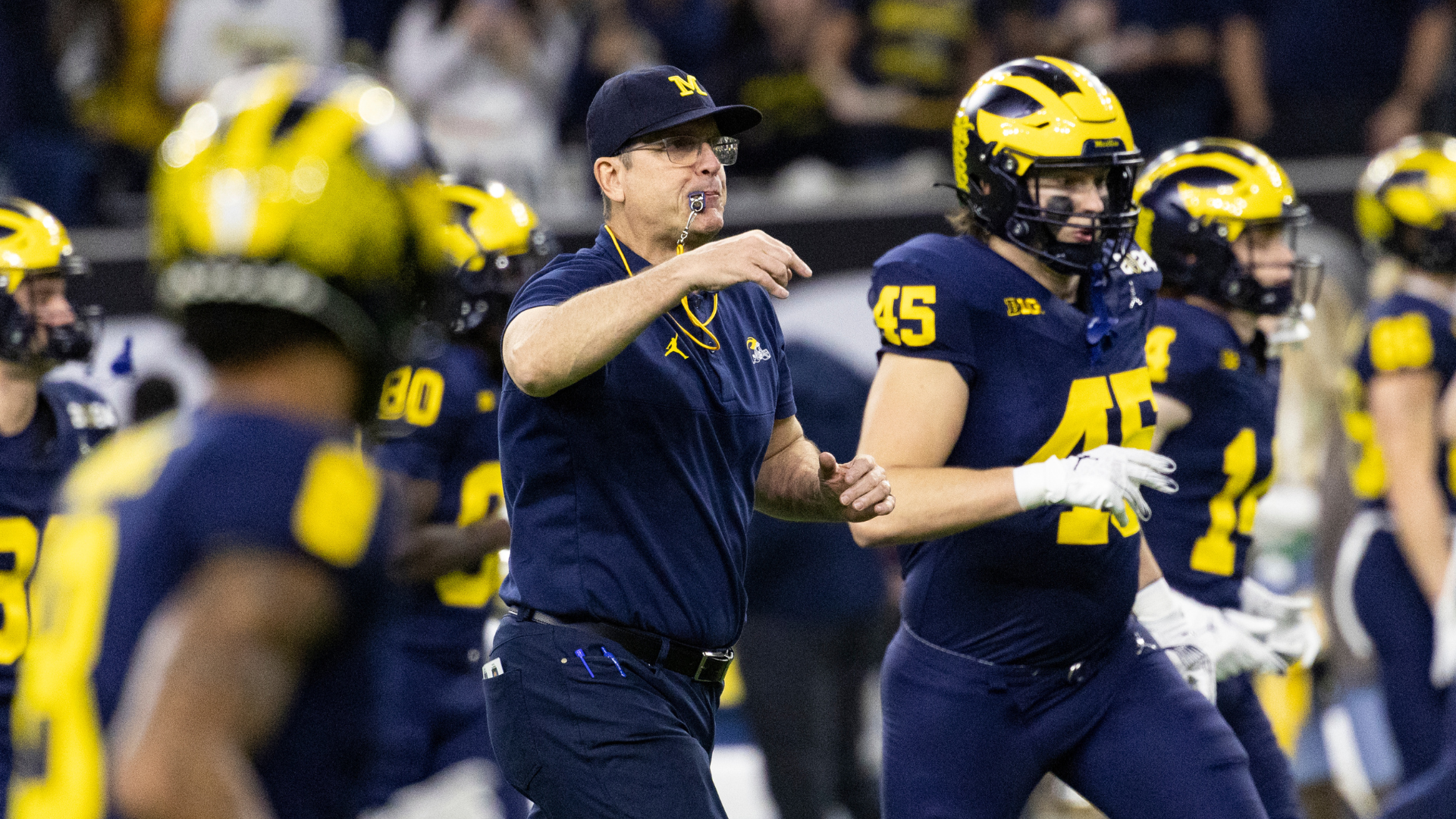 ¿Quién es Jim Harbaugh? El nuevo entrenador de Los Angeles Chargers y ...