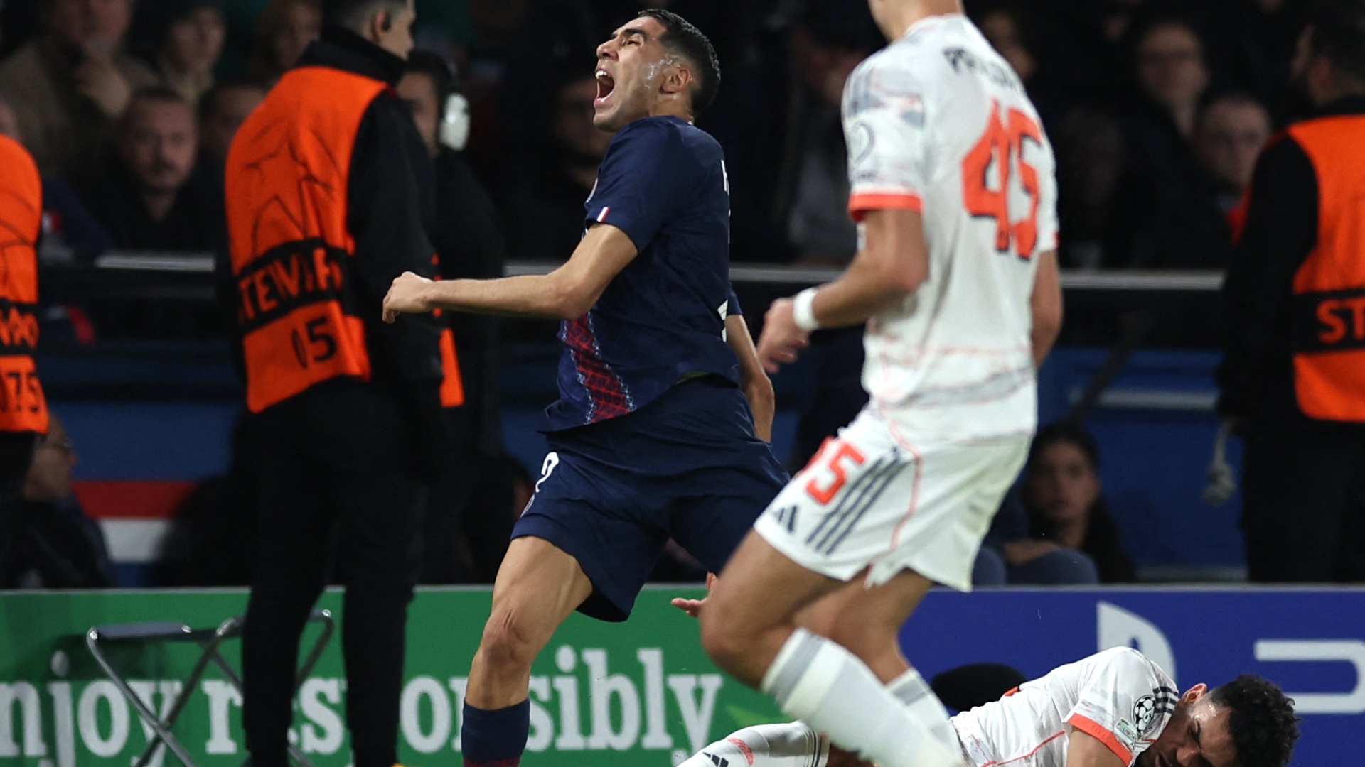 Las lágrimas y el drama de Achraf Hakimi tras una escalofriante entrada ...