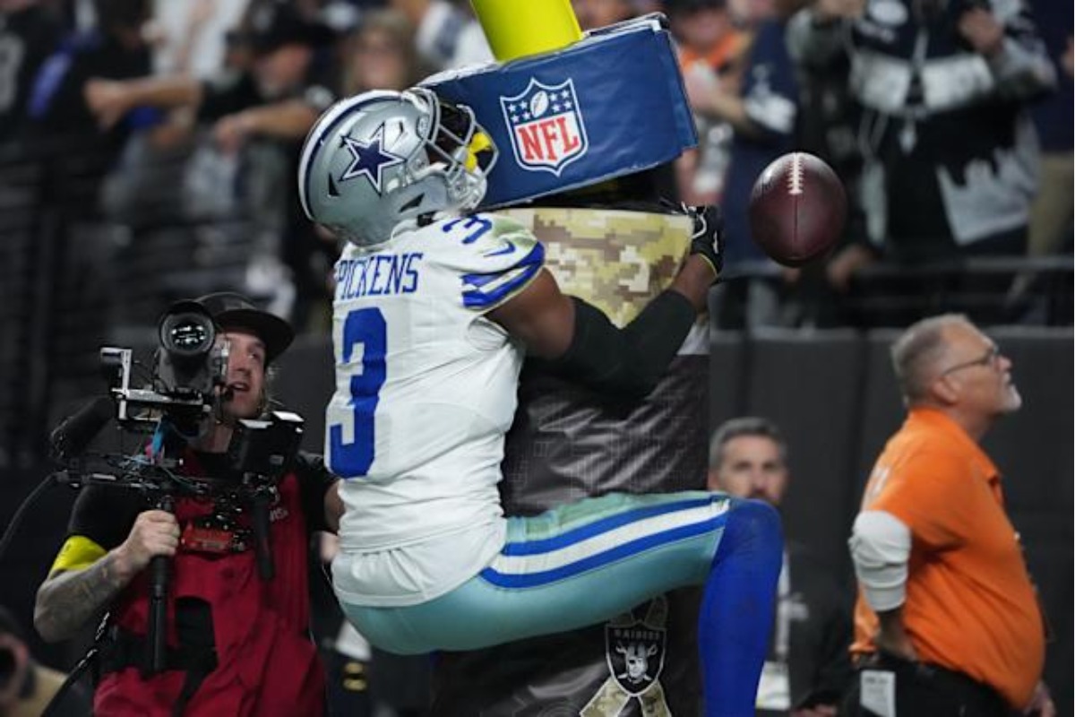 NFL : Jerry Jones émerveillé par la performance de George Pickens lors ...