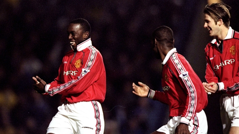 Dwight Yorke names the three players that he'd sign for Manchester ...
