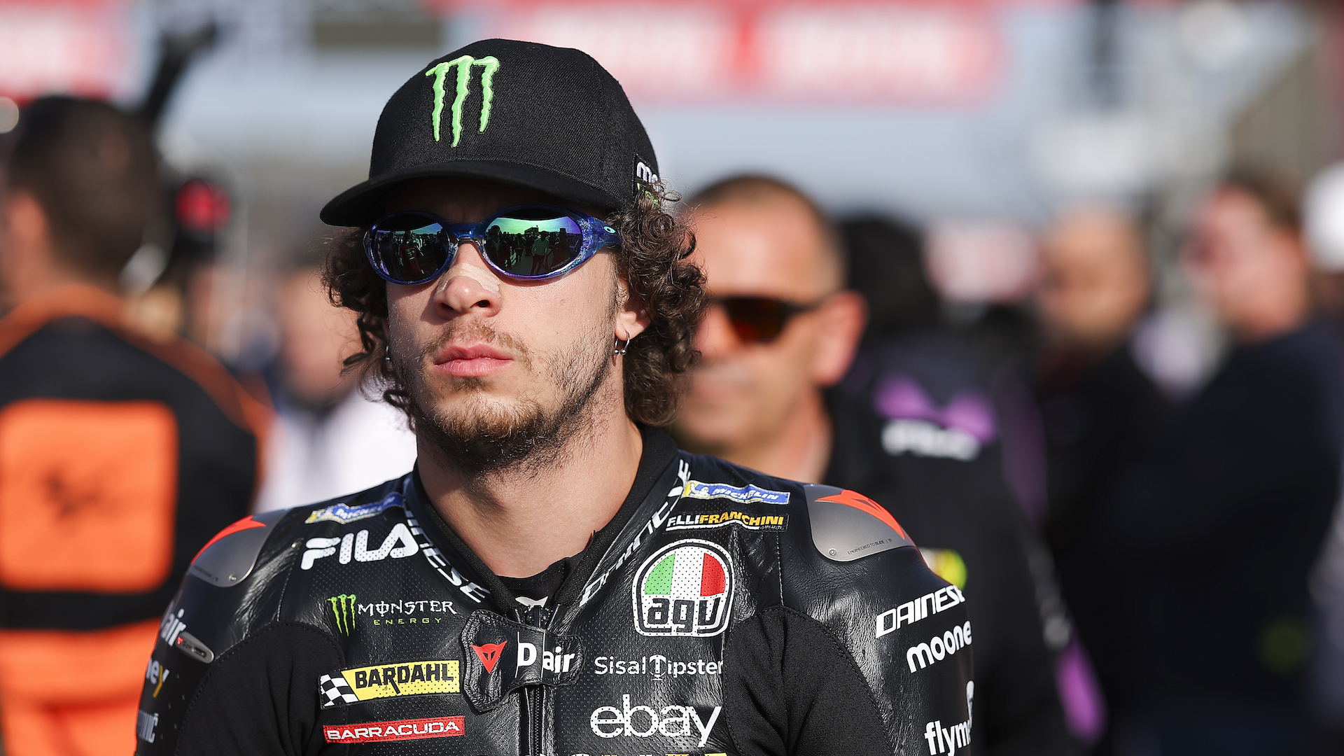 "Marc Márquez es el piloto más sucio de MotoGP": Marco Bezzechi y sus ...