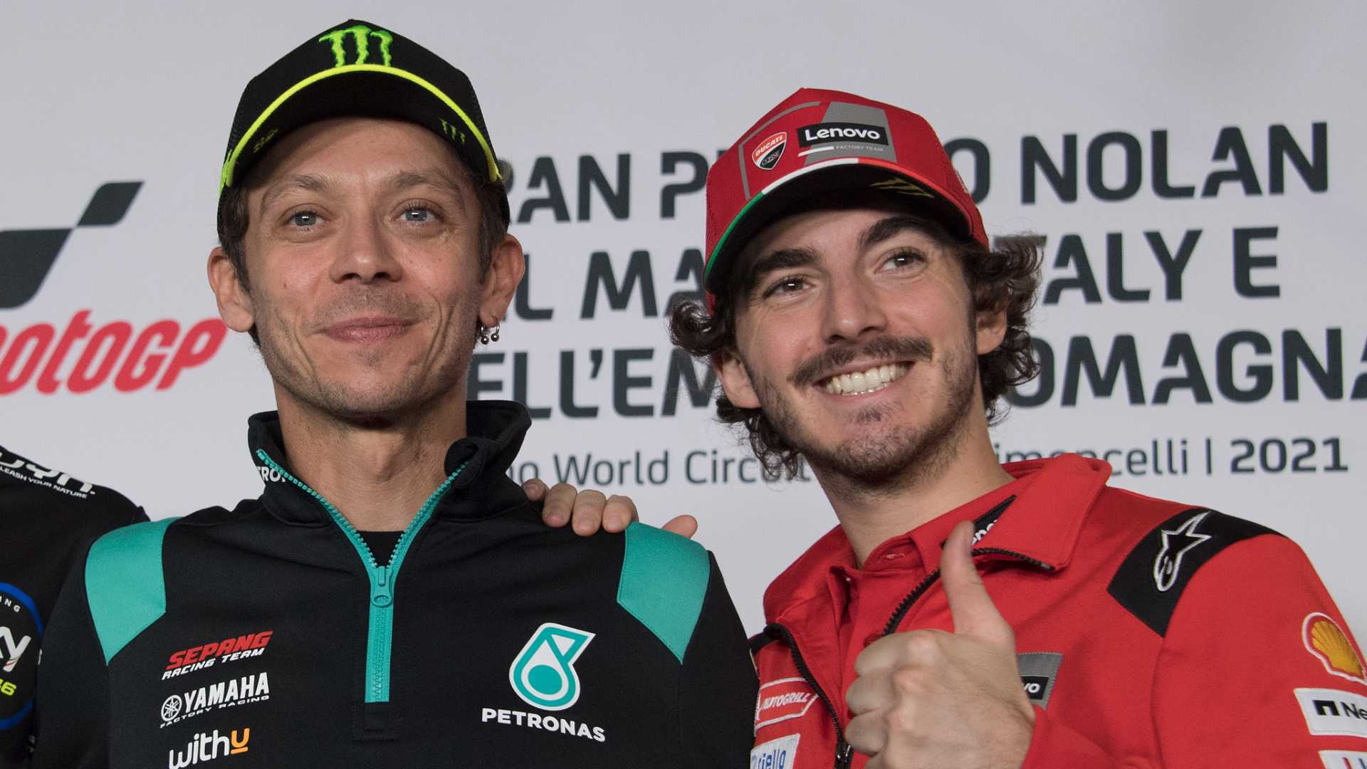 Valentino Rossi advierte a Pecco Bagnaia en la pelea por el Mundial de MotoGP: "No caigas en ...