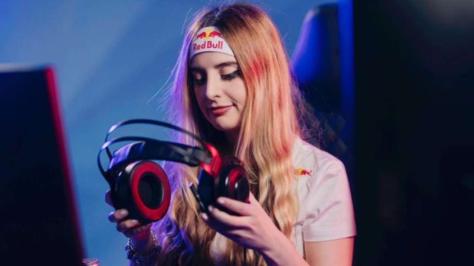 ¿Quién es la sustituta de Amouranth y rival de Mayichi en La Velada del ...