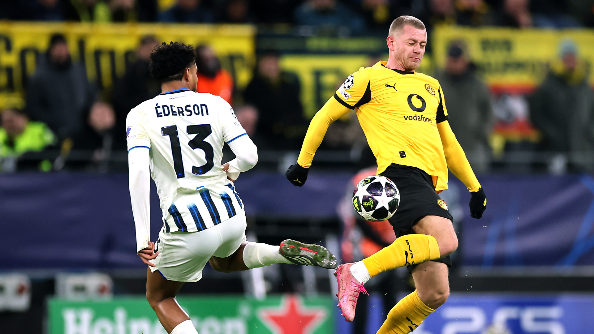 Livestream: BVB (Borussia Dortmund) bei Atalanta Bergamo | DAZN News DE