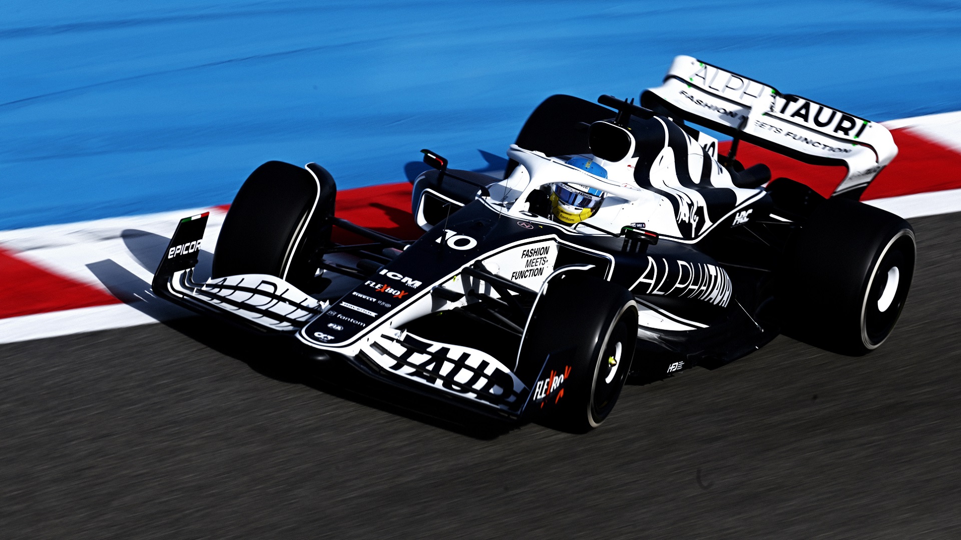 バーレーンGPのFP1最速はアルファタウリのガスリー！フェラーリがミディアムで2‐3、角田裕毅は9番手タイム｜F1 | DAZN News JP