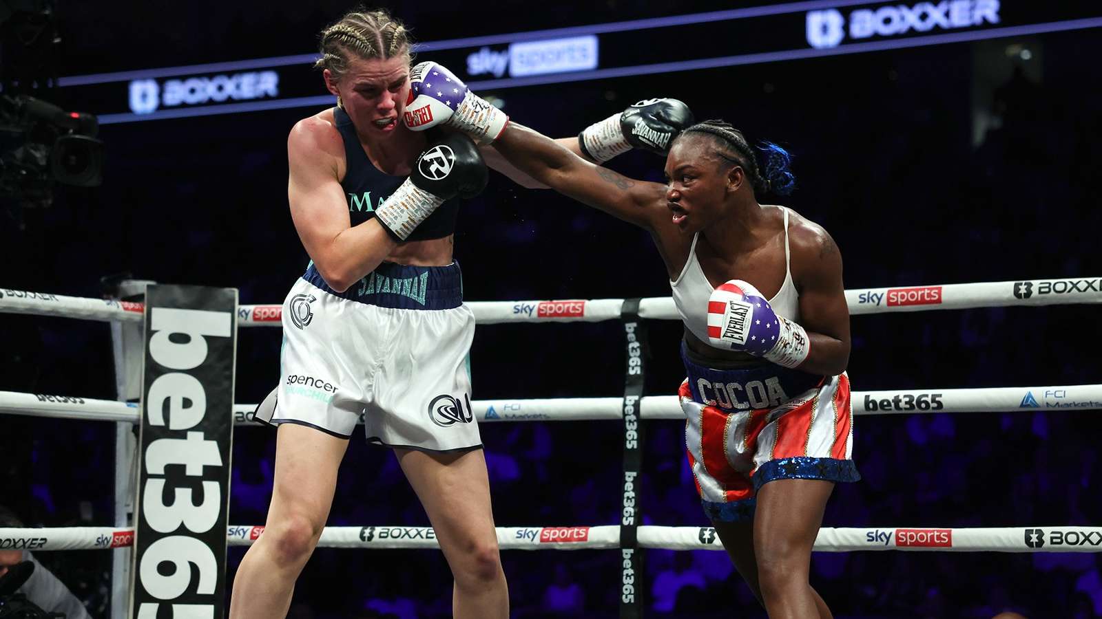 Claressa Shields beats Savannah Marshall to become undisputed ...