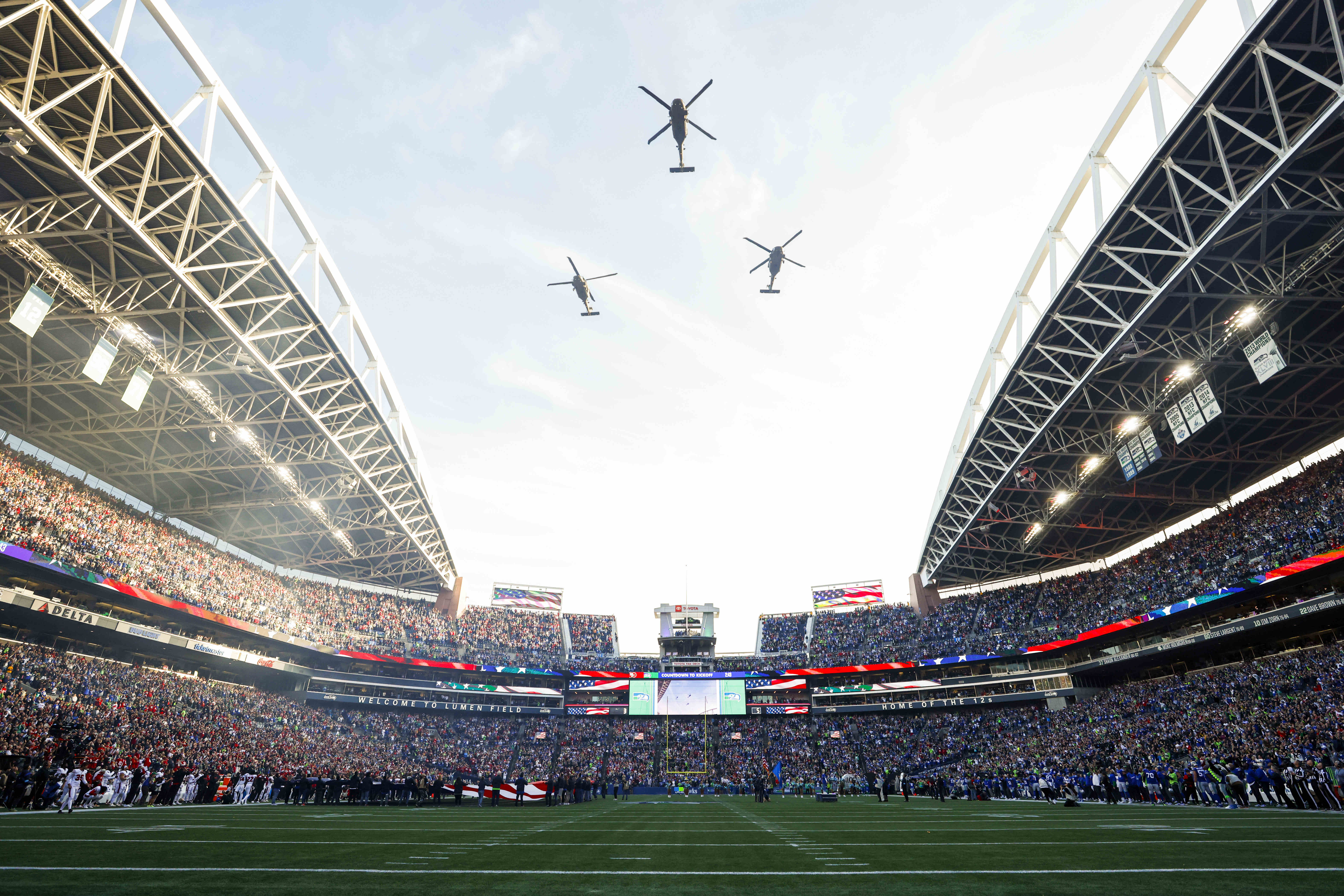 NFL : "Salute to Service", honorer les forces armées à travers le Football Américain | DAZN News BE