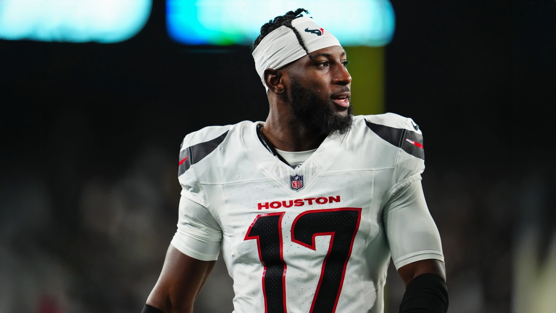 Jets' Kris Boyd shot, in critical condition at New York hospital | DAZN ...