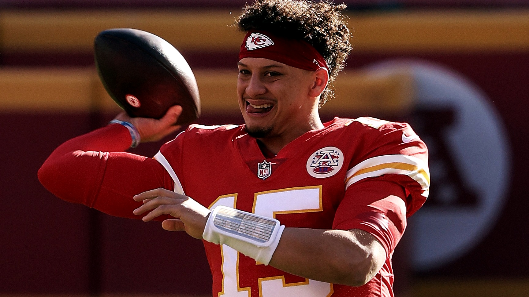 【プレビュー】出場8チームのQBの平均年齢が25歳！NFLを牽引する司令塔対決に注目｜NFL | DAZN News JP