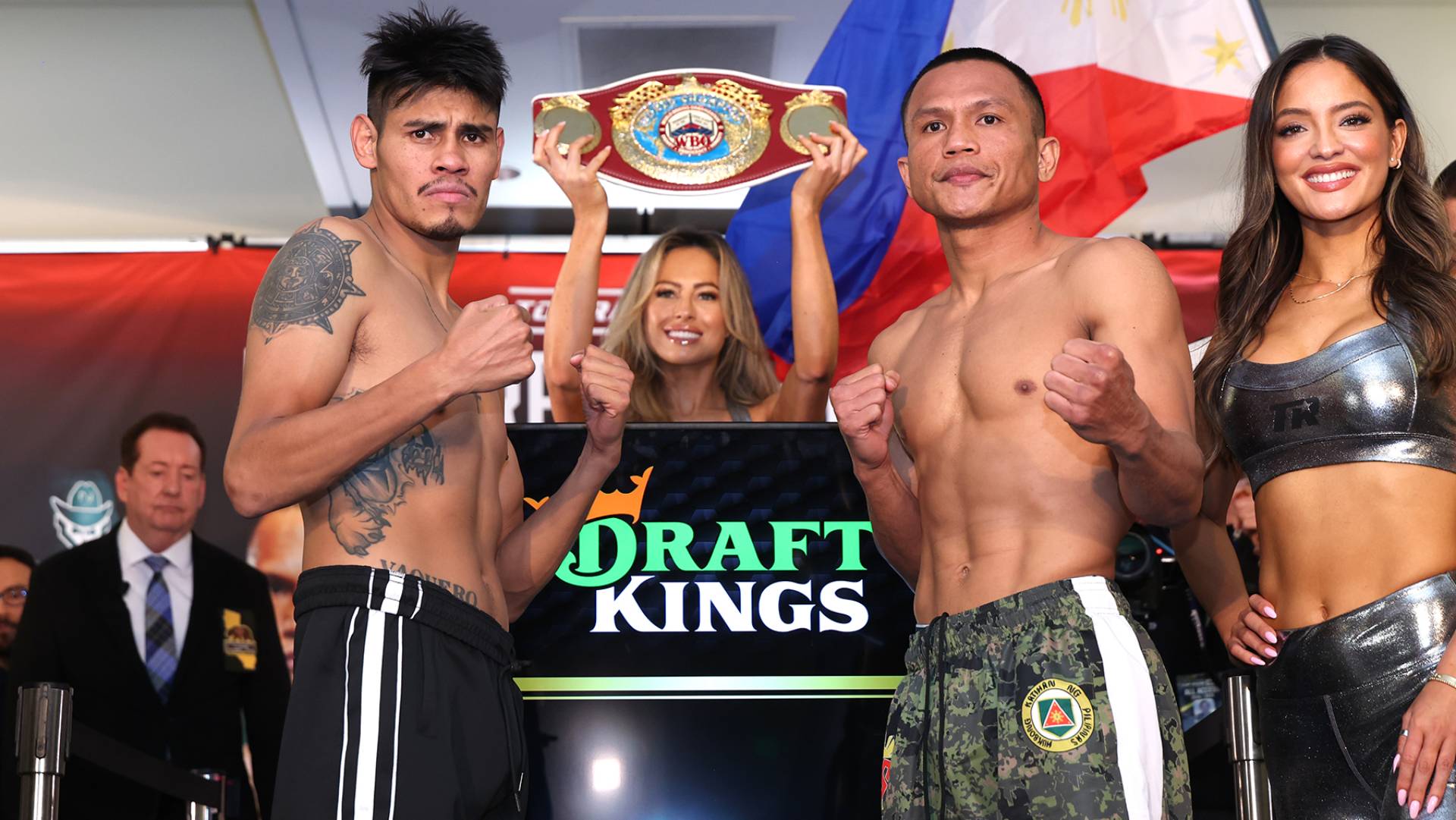 What time is the Emanuel Navarrete vs Charly Suarez fight tonight? Ringwalks, running order ...