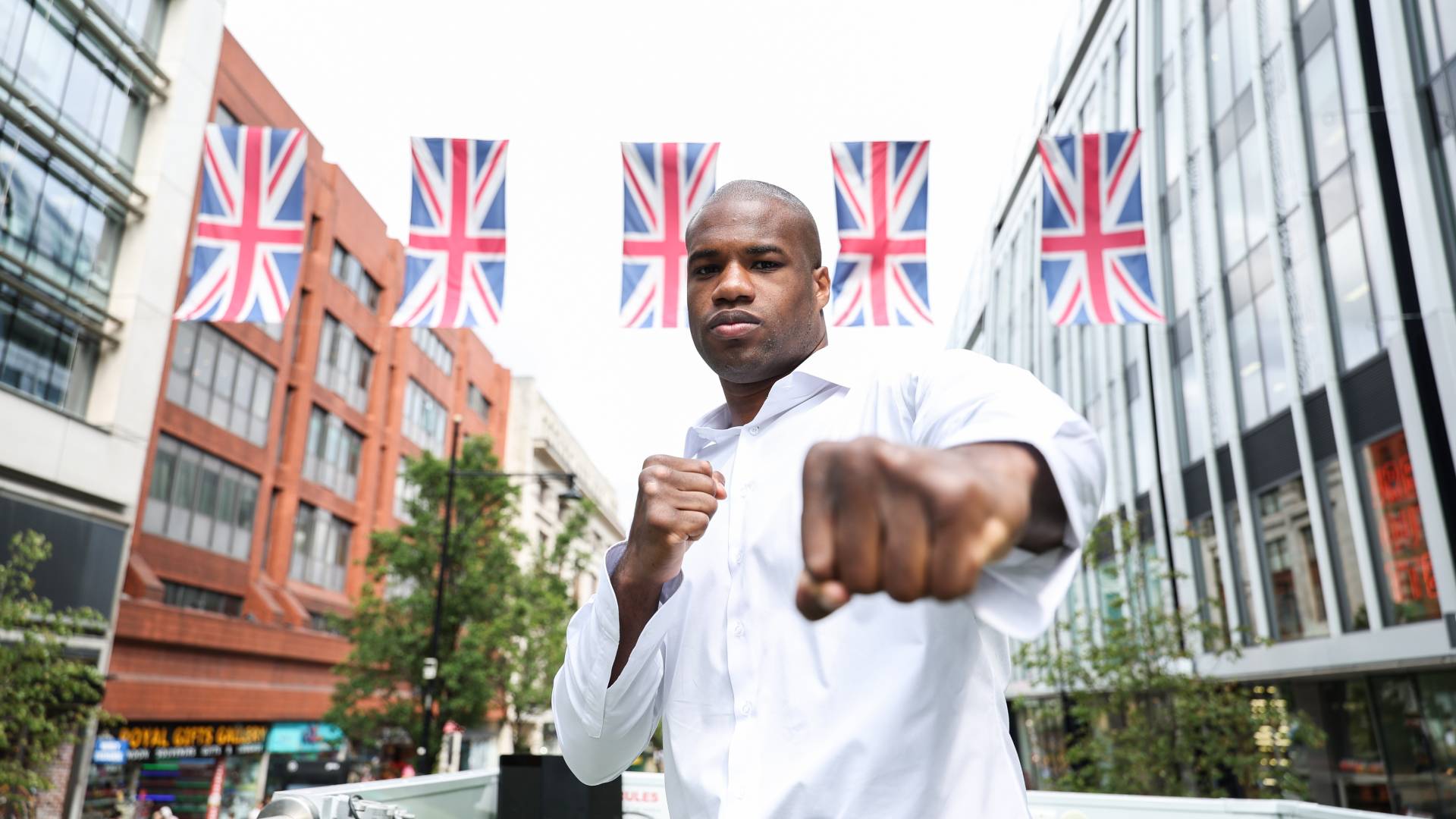 Usyk vs Dubois 2: Briton gets knockout support from international side ...