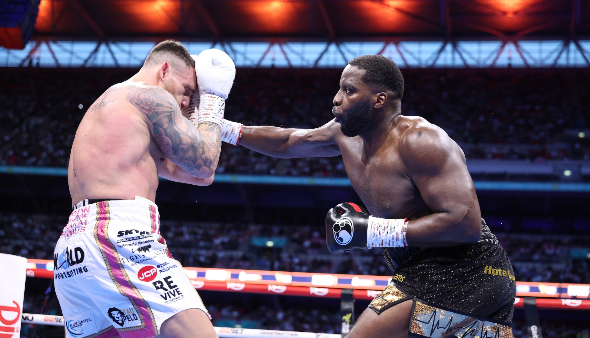Lawrence Okolie targets fight with ‘most avoided’ heavyweight to boost world title hopes | DAZN ...