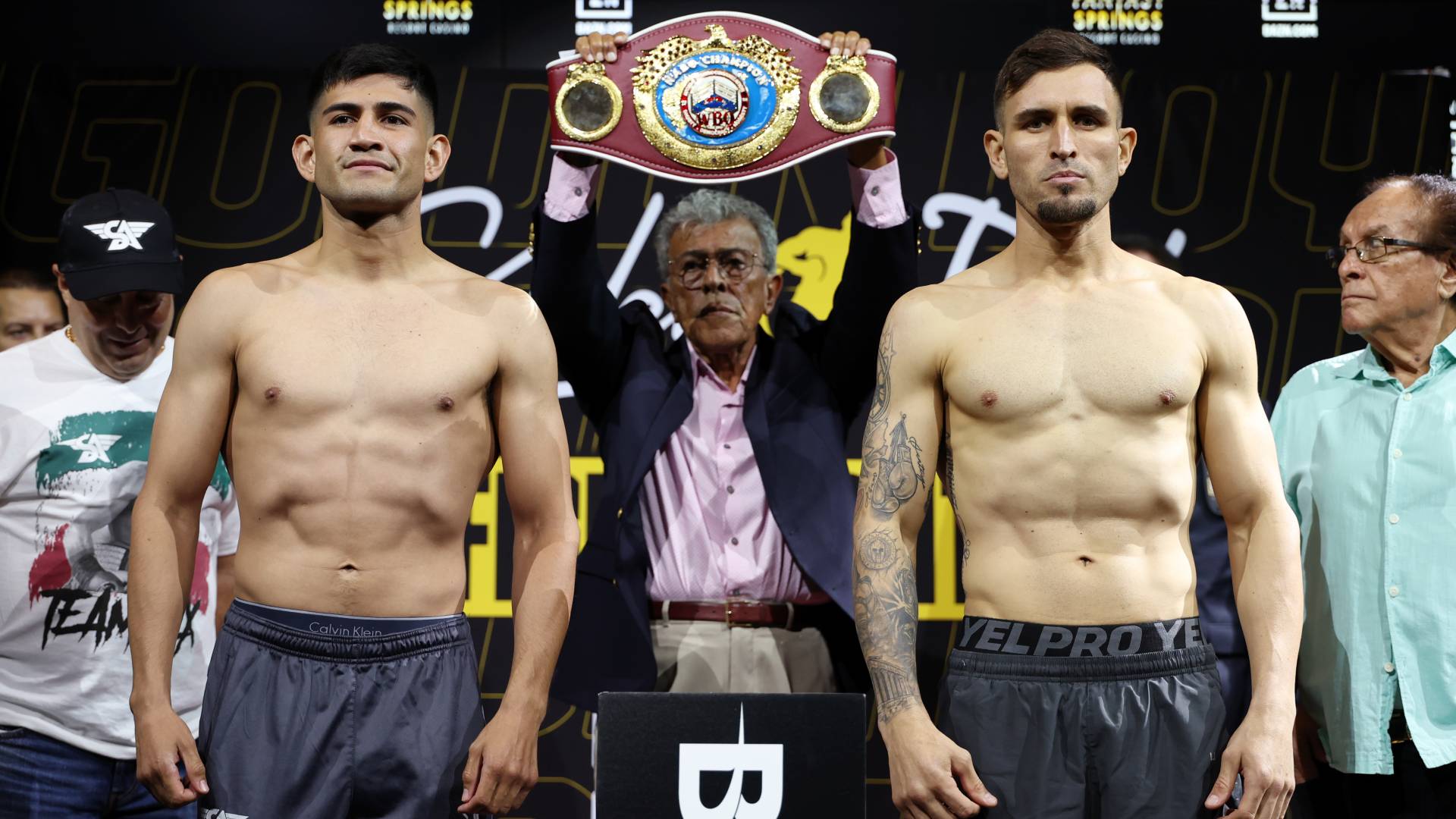 What time is the Alexis Rocha vs. Santiago Dominguez fight tonight ...