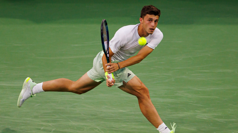 Chi è Luca Nardi, il profilo del tennista italiano. Quanti anni ha ...