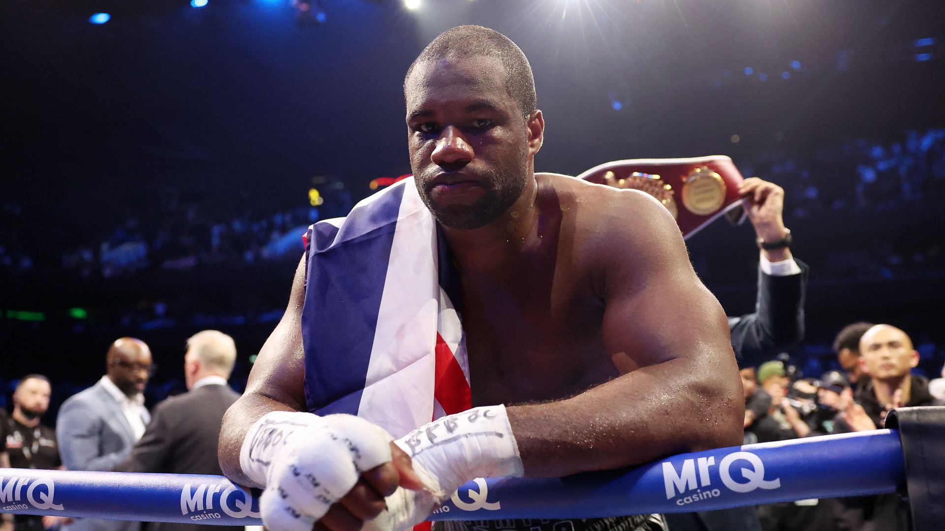 El entrenador de Daniel Dubois explica los bofetones virales: “Era para ...