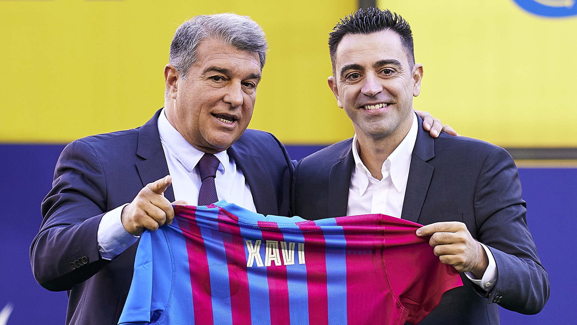 Xavi beim FC Barcelona: Seine Erfolge als Trainer - alles zu Bilanz und ...