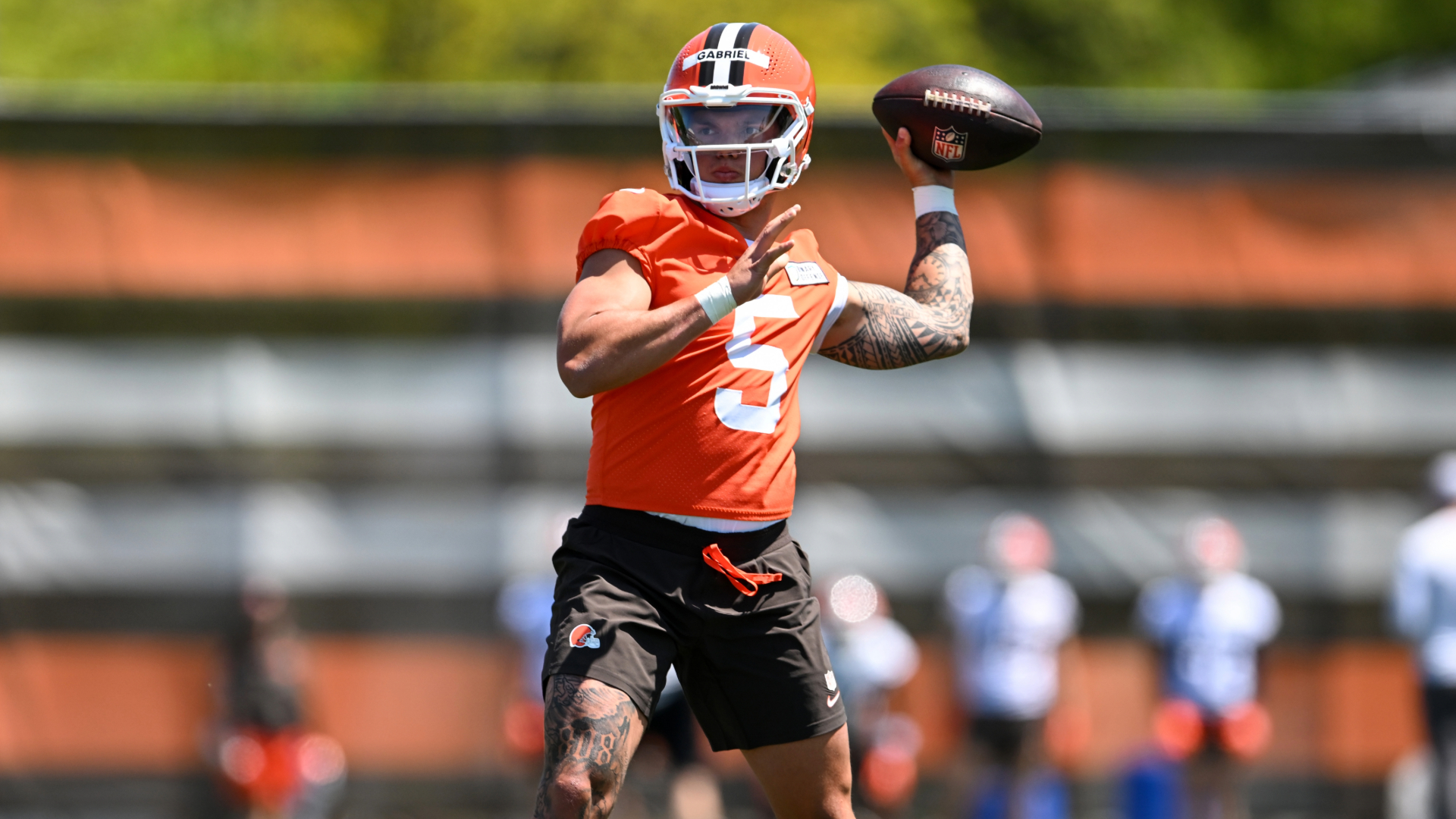 Shedeur Sanders’ injury opens the door for Dillon Gabriel in the Browns ...