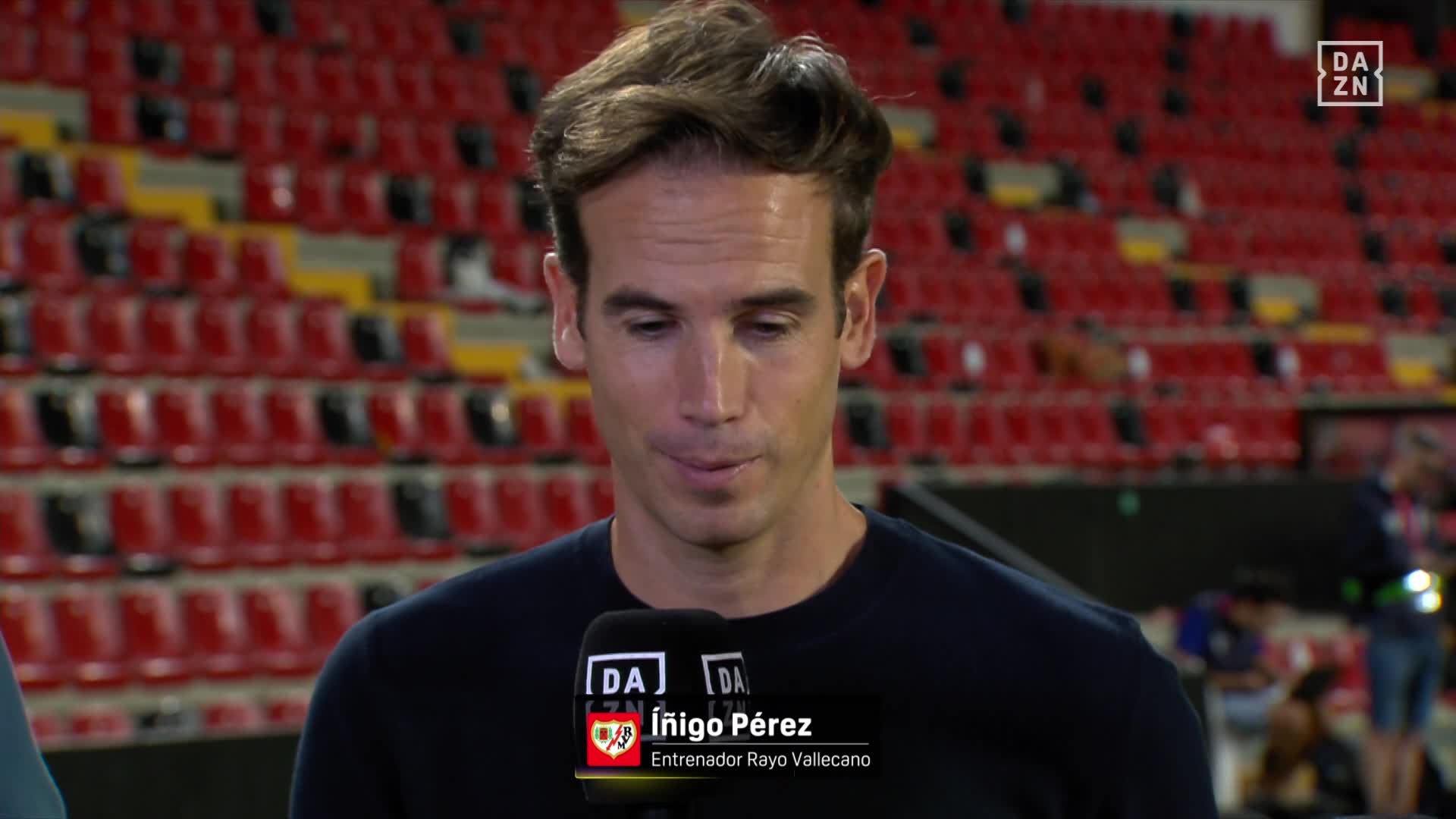 Iñigo Pérez pide perdón por su comportamiento tras el fallo del VAR en ...