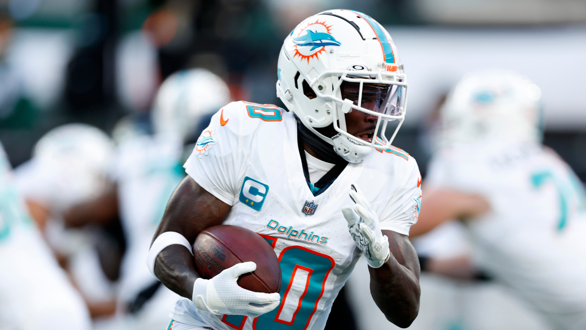 Tyreek Hill estrena el partido entre Miami Dolphins y Washington ...