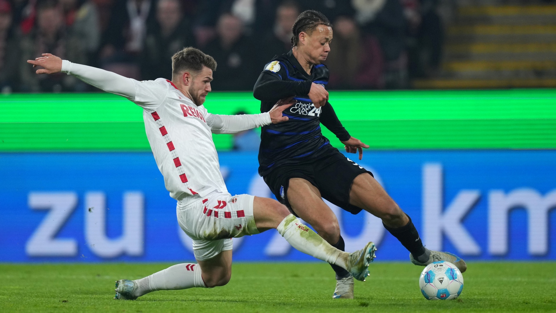 2. Liga heute im Free-TV: So seht Ihr 1. FC Köln vs. Hertha BSC | DAZN News DE