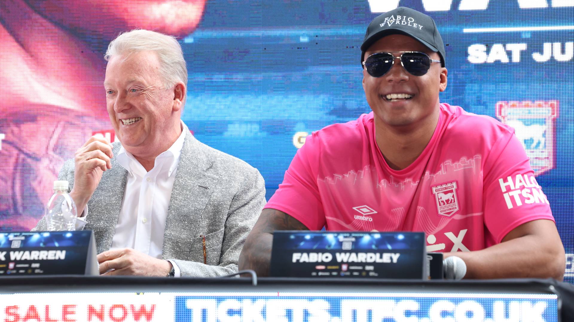 Wardley vs Huni: Former Premier League captain offers verdict on ...