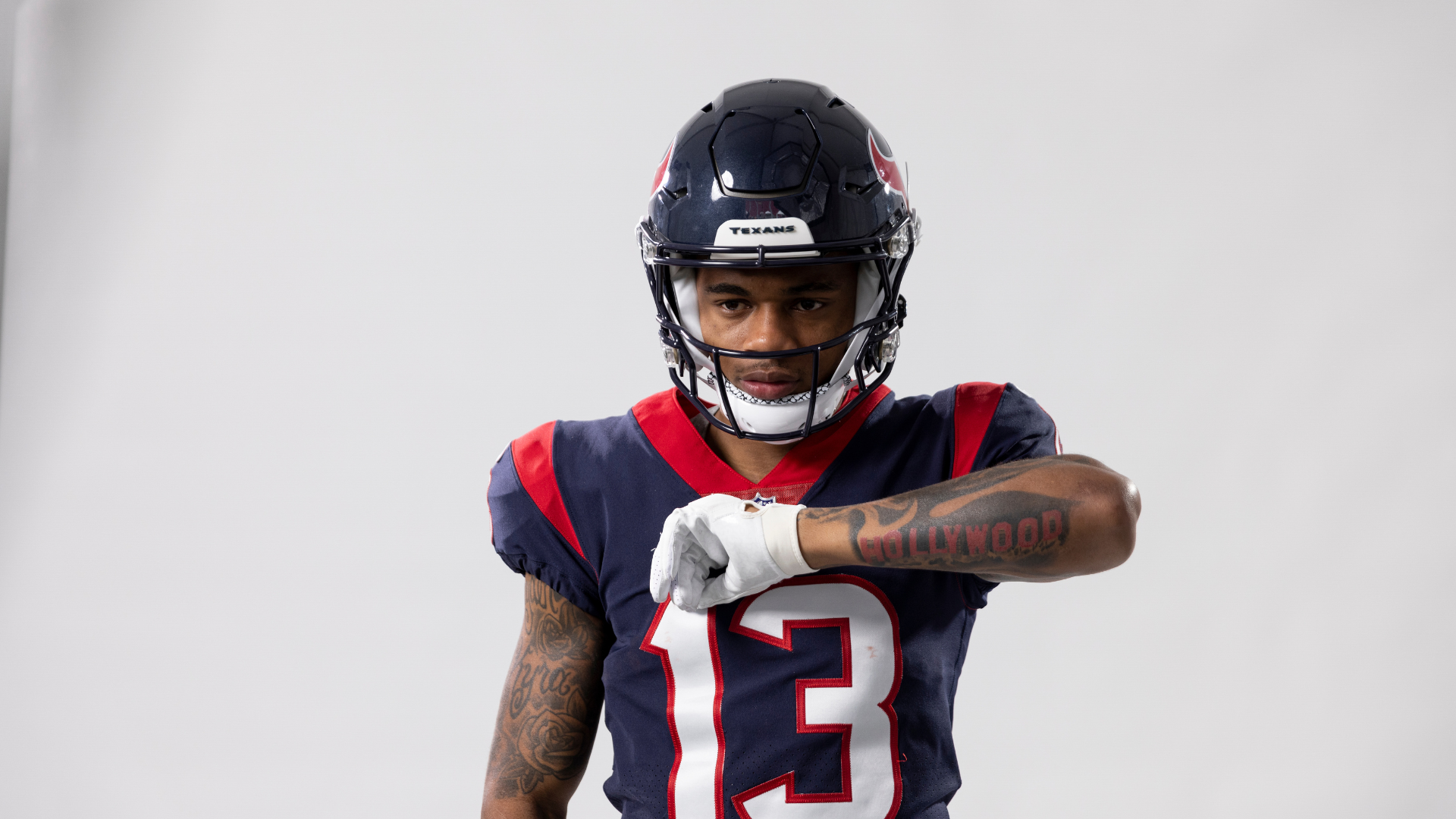 La atrevida promesa del receptor rookie Tank Dell antes del comienzo de ...