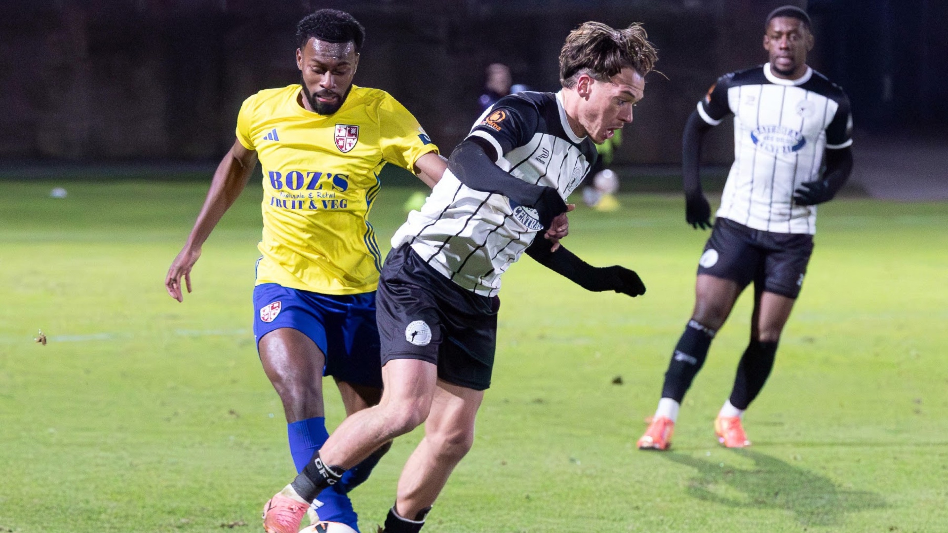 Bees on top as Gateshead and Oldham record big wins - this weekend's ...