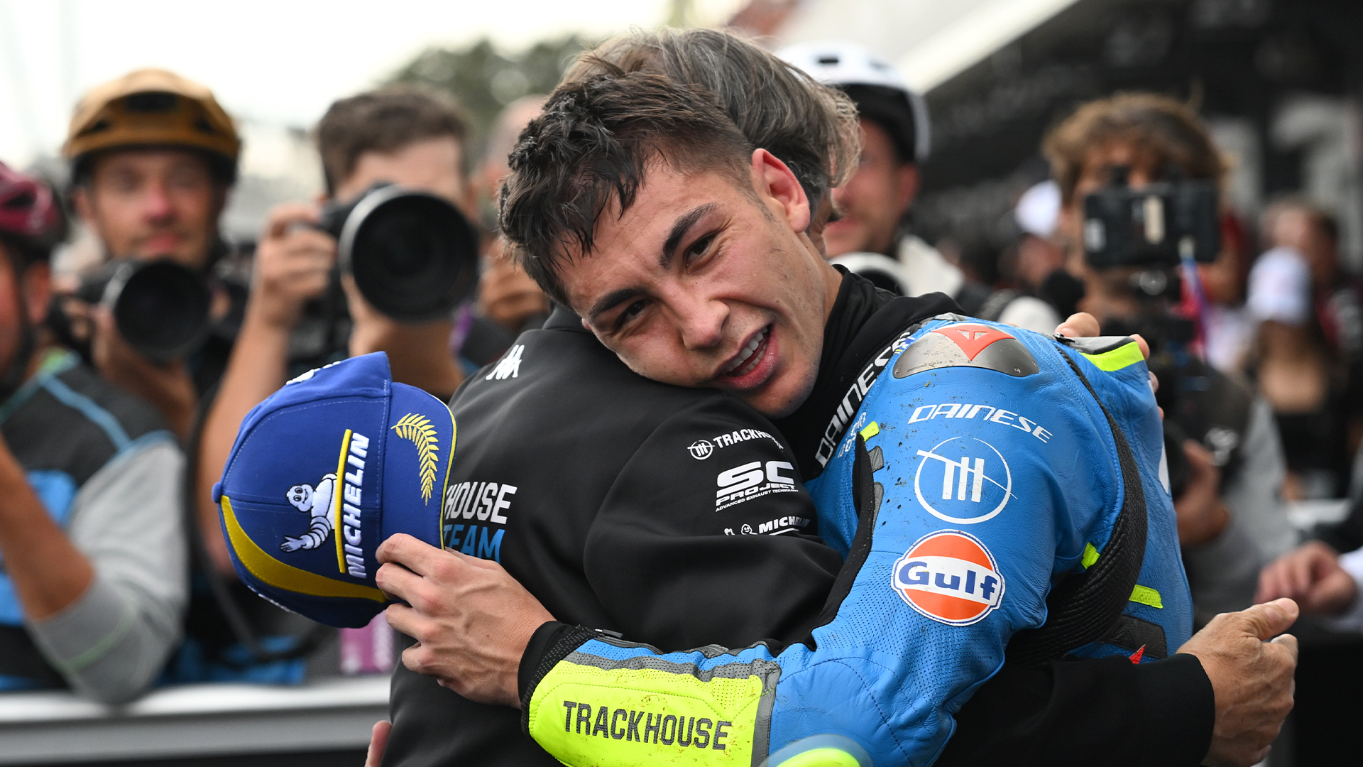 Raúl Fernández se confiesa tras su primera victoria y habla de los momentos en los que MotoGP ...