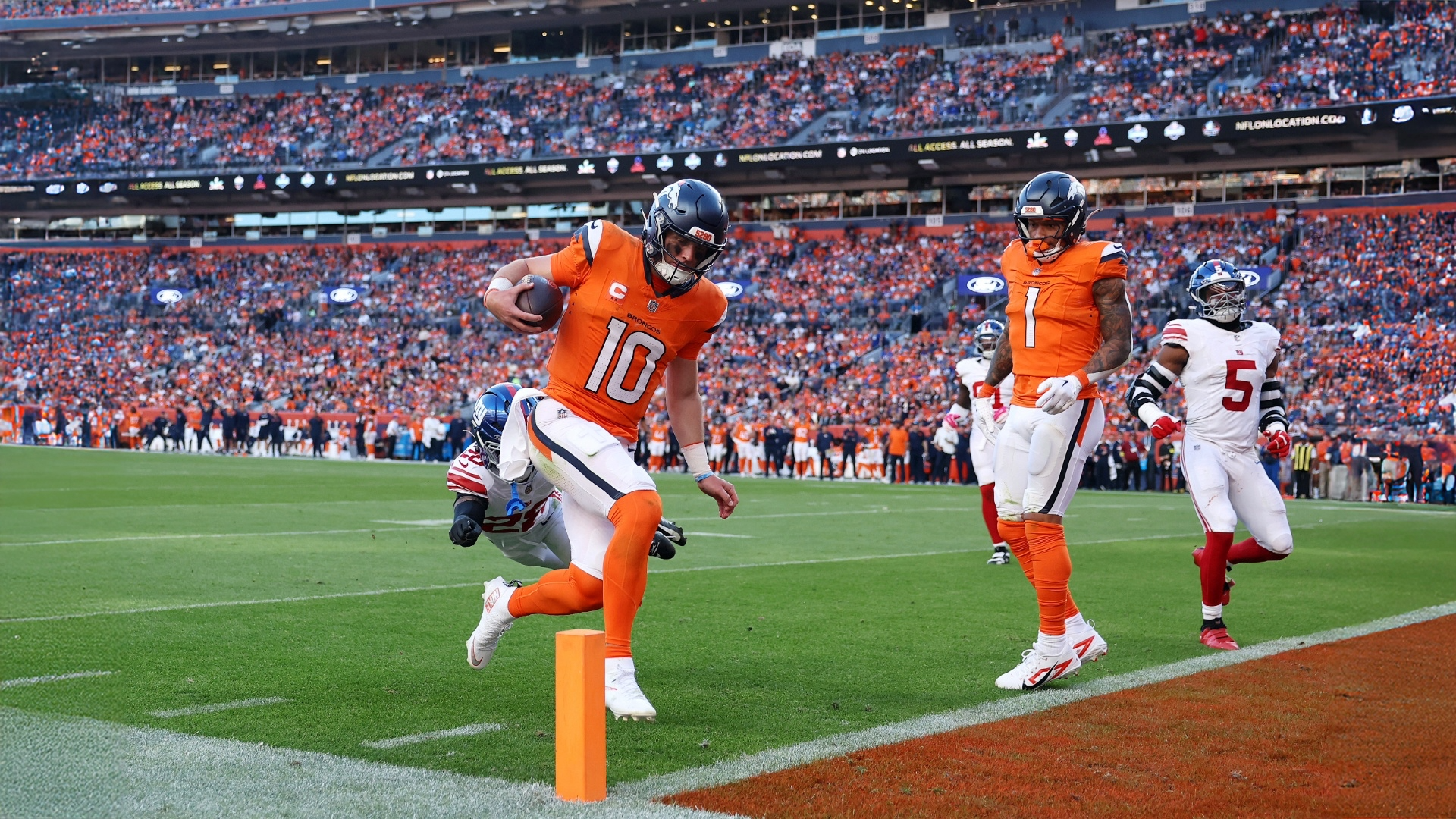 Bo Nix leads epic comeback with 33-point fourth quarter as Broncos stun ...