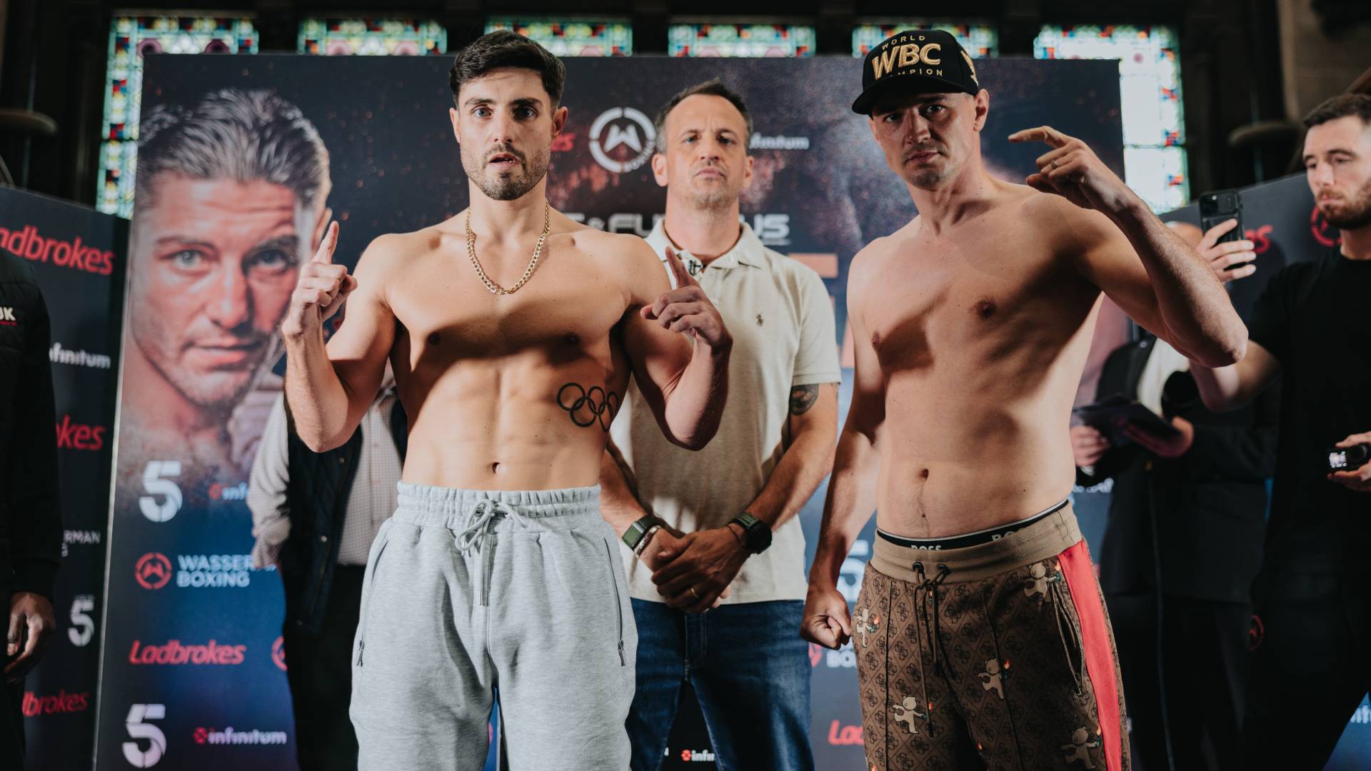 What time is the Josh Kelly vs Flavius Biea fight tonight? Ringwalks ...
